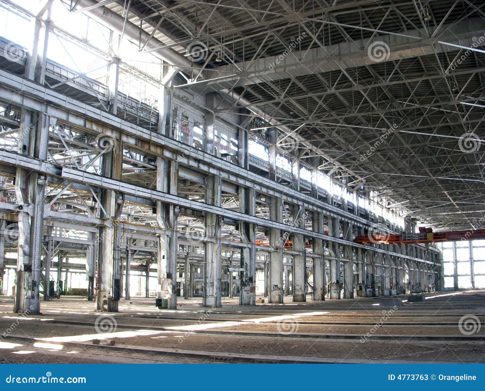 Big Empty Industrial Building Stock Image - Image of structure, ibeam ...