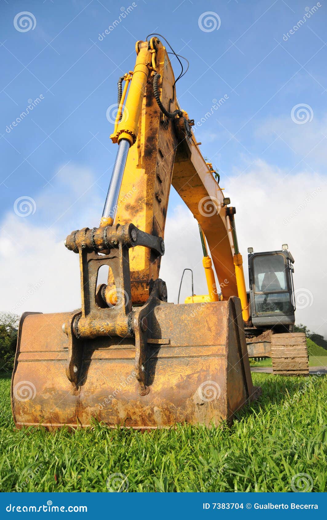 Big Excavator stock photo. Image of dozer, grunge, excavate - 7383704