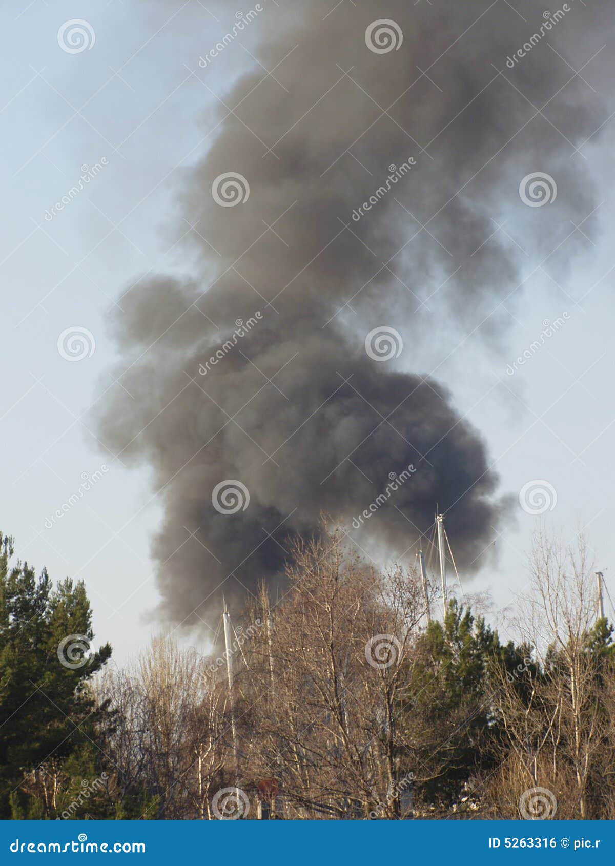 Big fire smoke cloud stock photo. Image of smoke, fires - 5263316