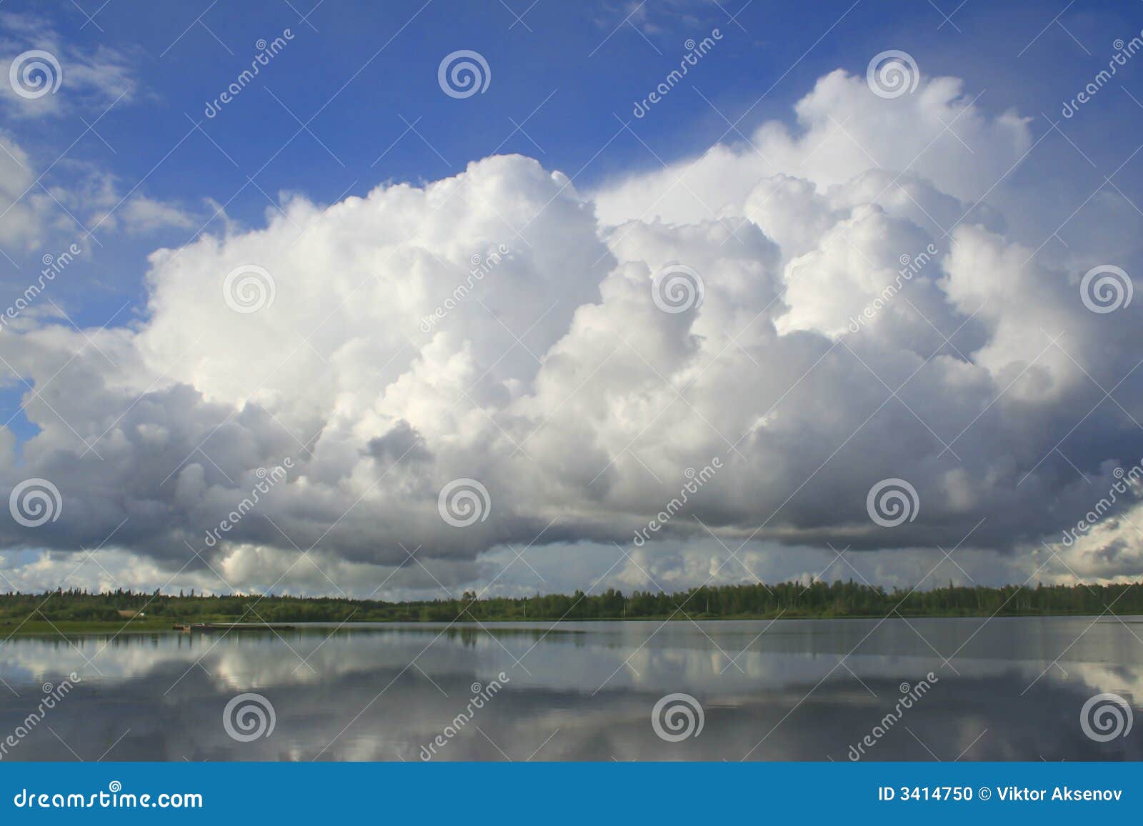 Fluffy Cloud, Isolated Realistic Cloud On Black Background Stock ...