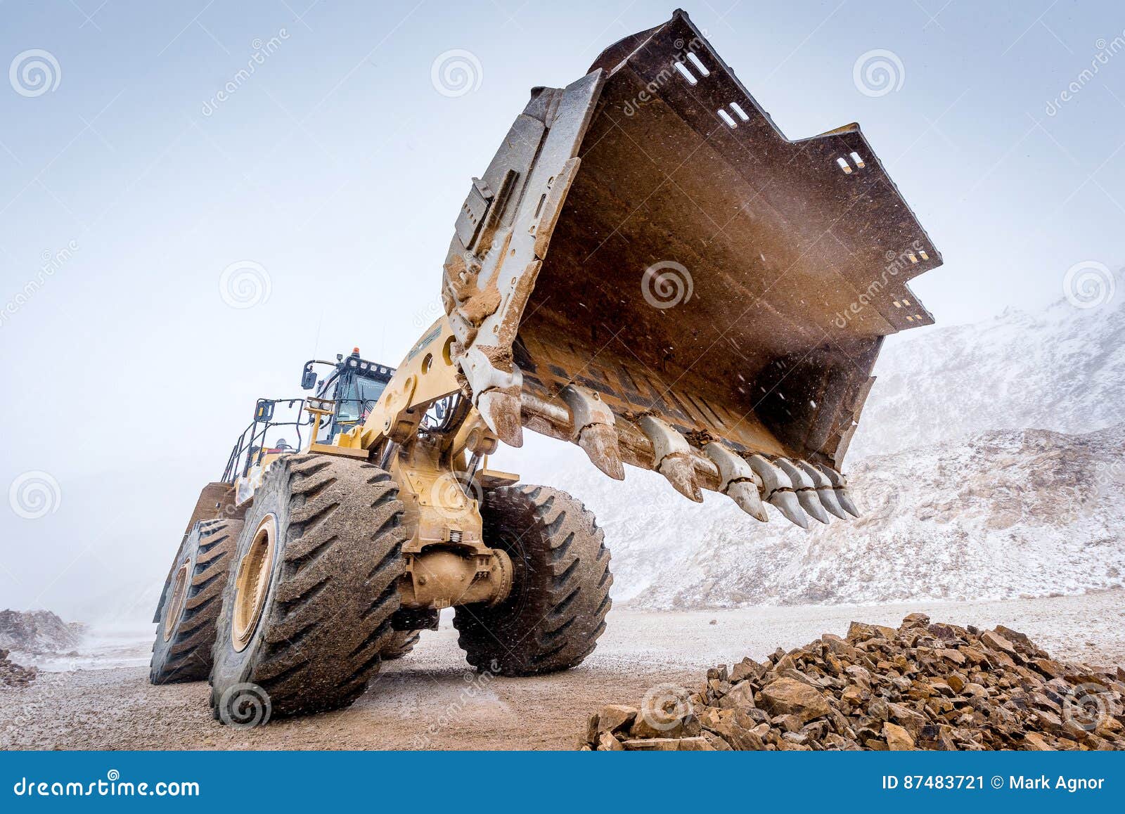 Big front loader stock image. Image of machine, bulldozer - 87483721