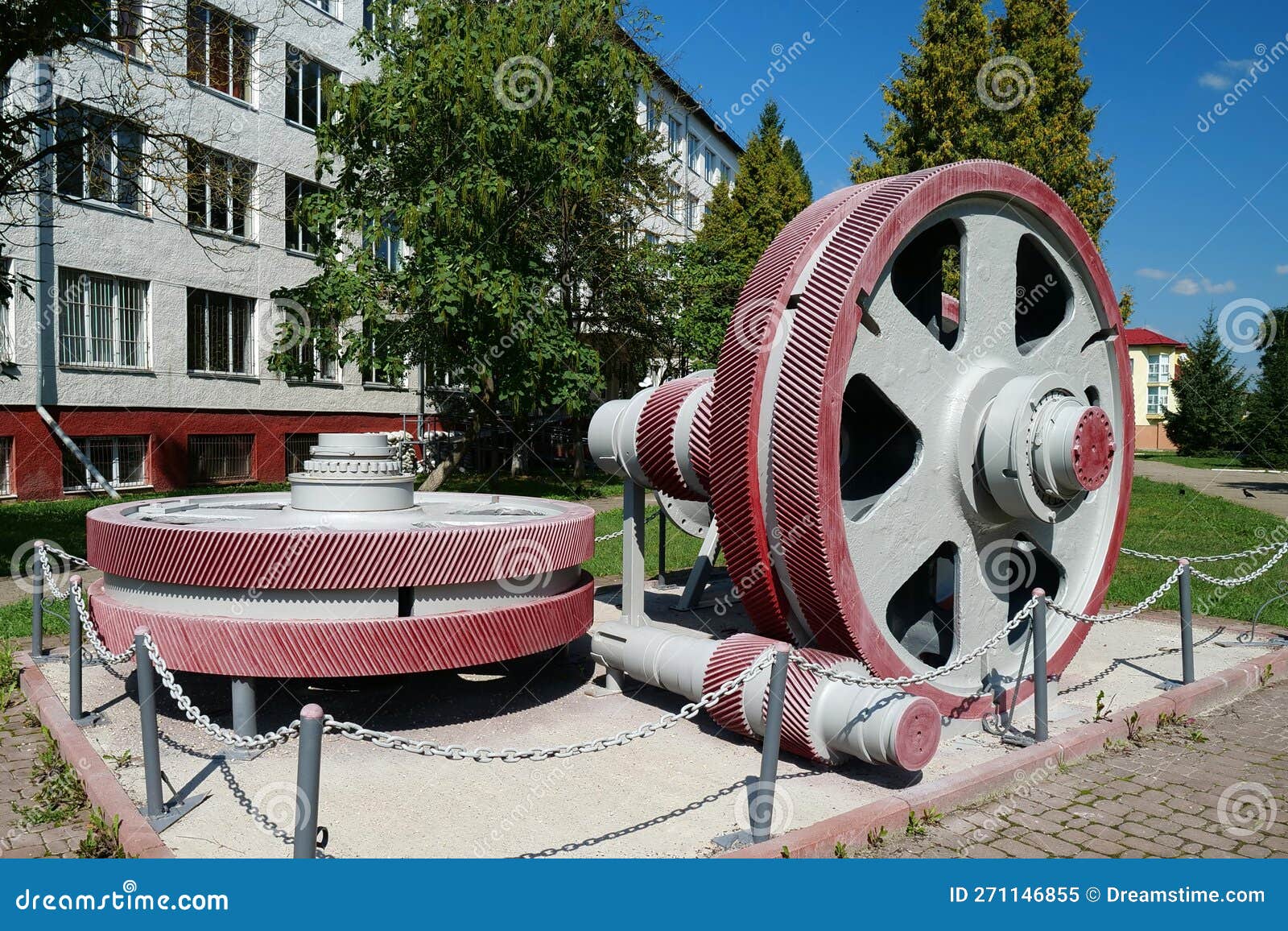 Big Gear Reducers, Reduction Gear Editorial Image - Image of gearset ...