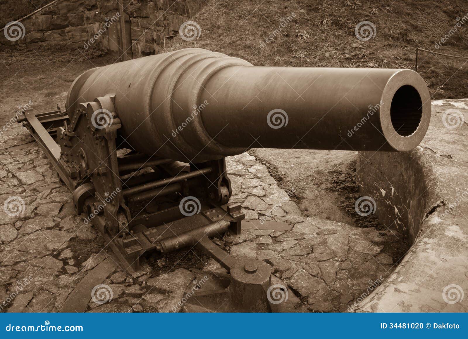 Big gun stock illustration. Illustration of ancient, iron - 34481020