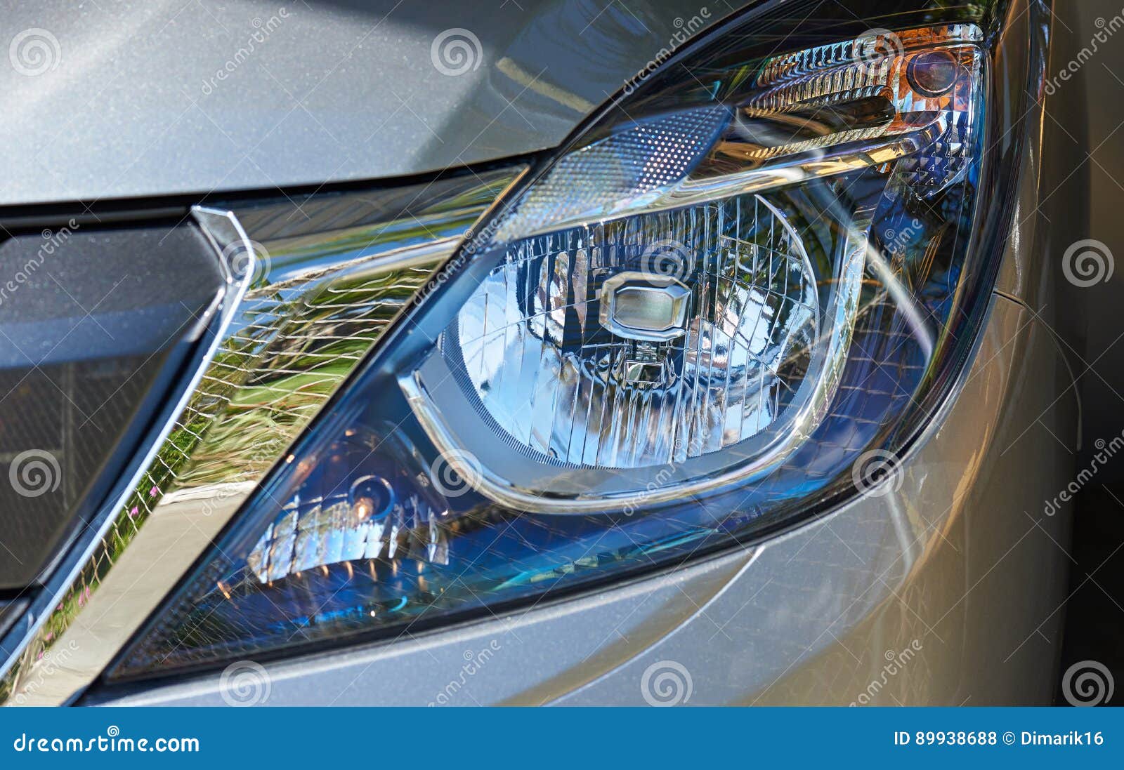Big Headlight of Modern Car Stock Photo - Image of reflection, lamp ...