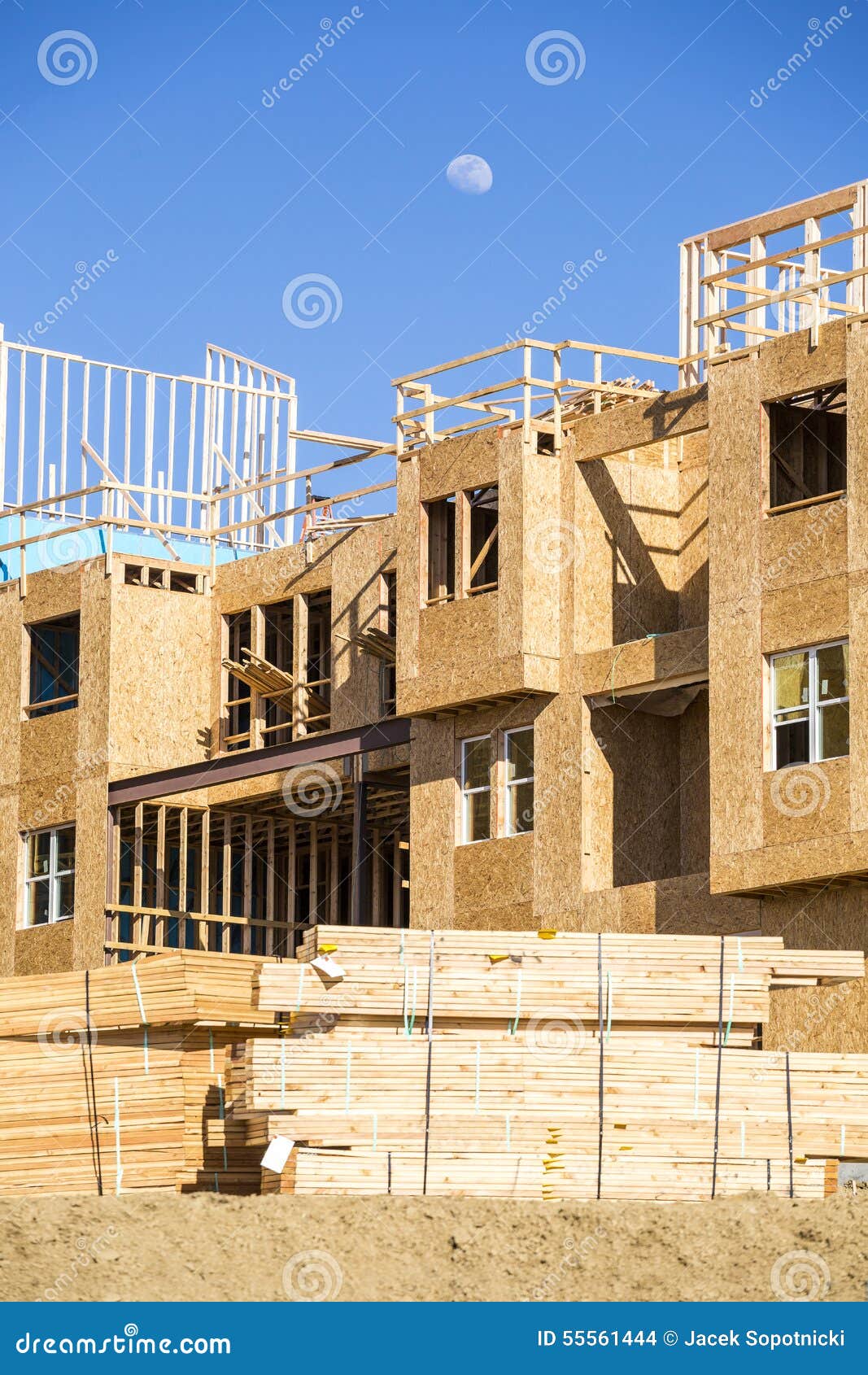 Big House Under Construction Stock Photo - Image of pallet, design ...