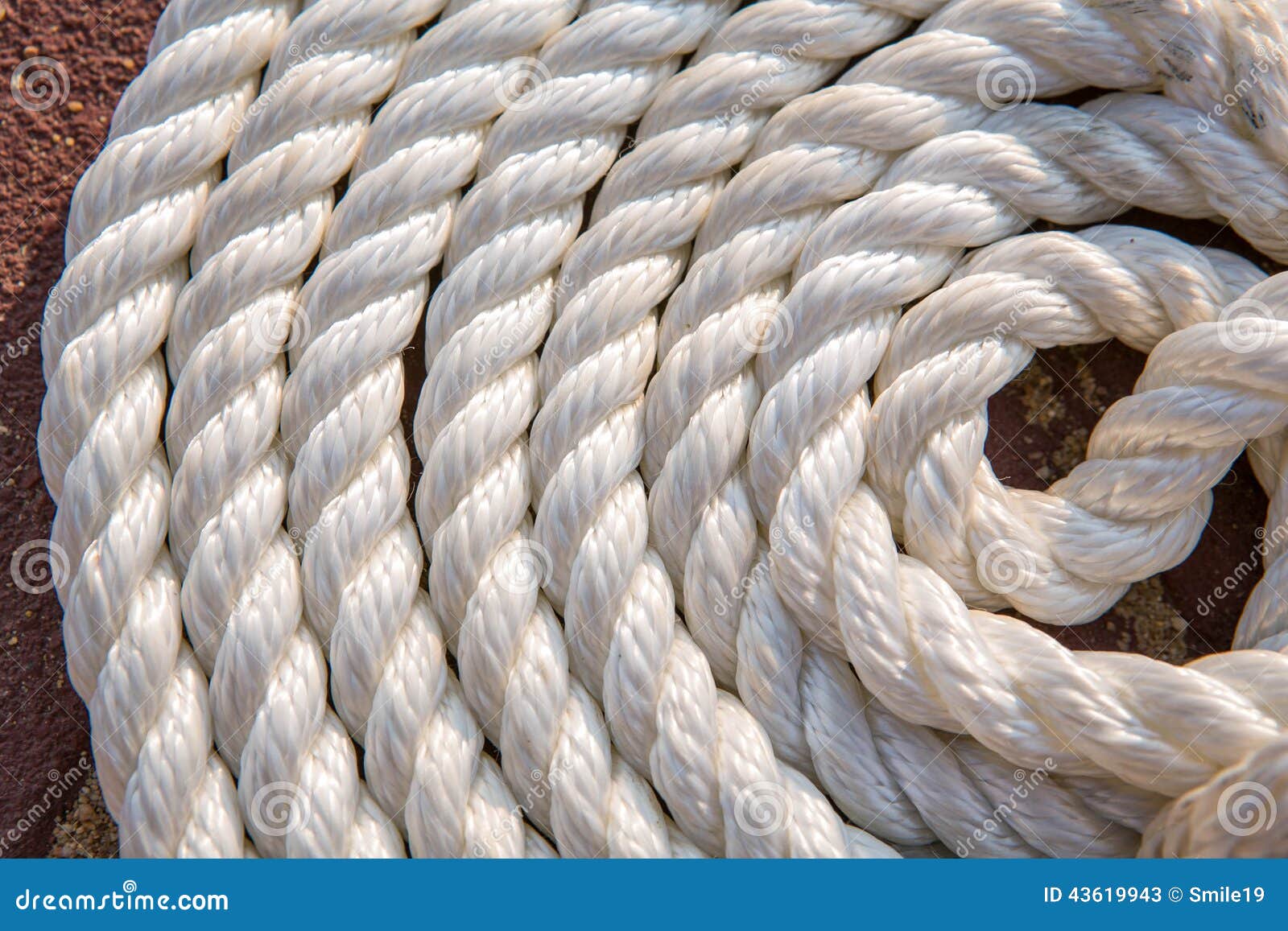 Big Marine Sea Ropes in Heap Stock Image - Image of close, retro: 43619943