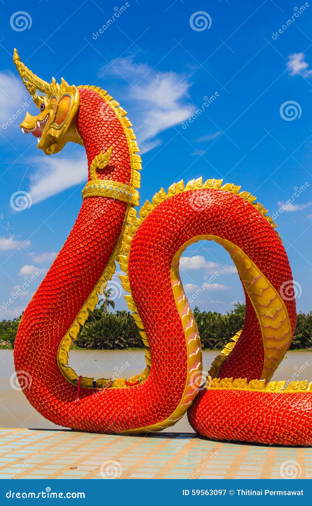 The Big Naga Snake Guarding Thai Temple Stock Image - Image of head ...