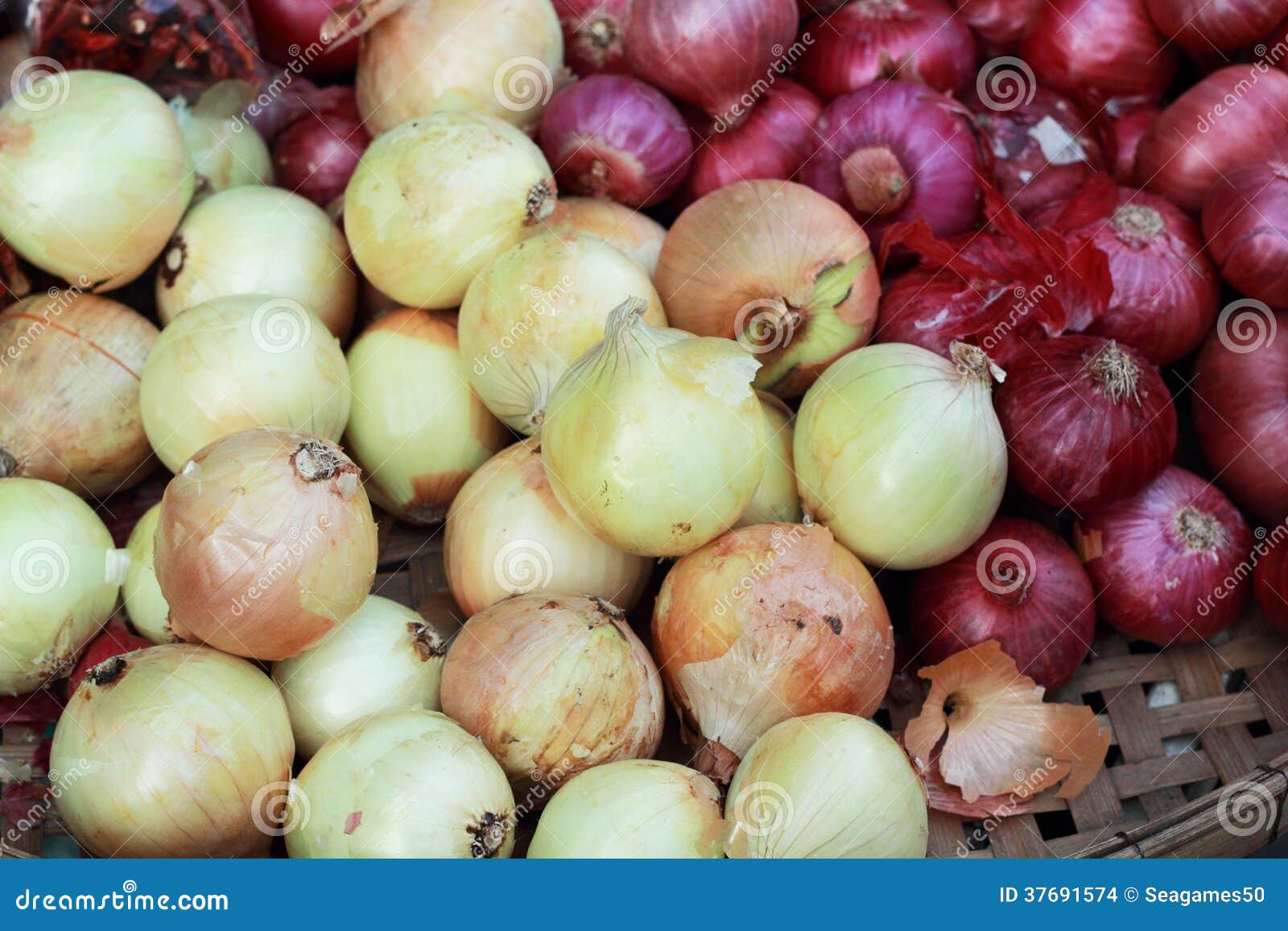 Big Onion with Red Onion in the Market Stock Photo - Image of organic ...