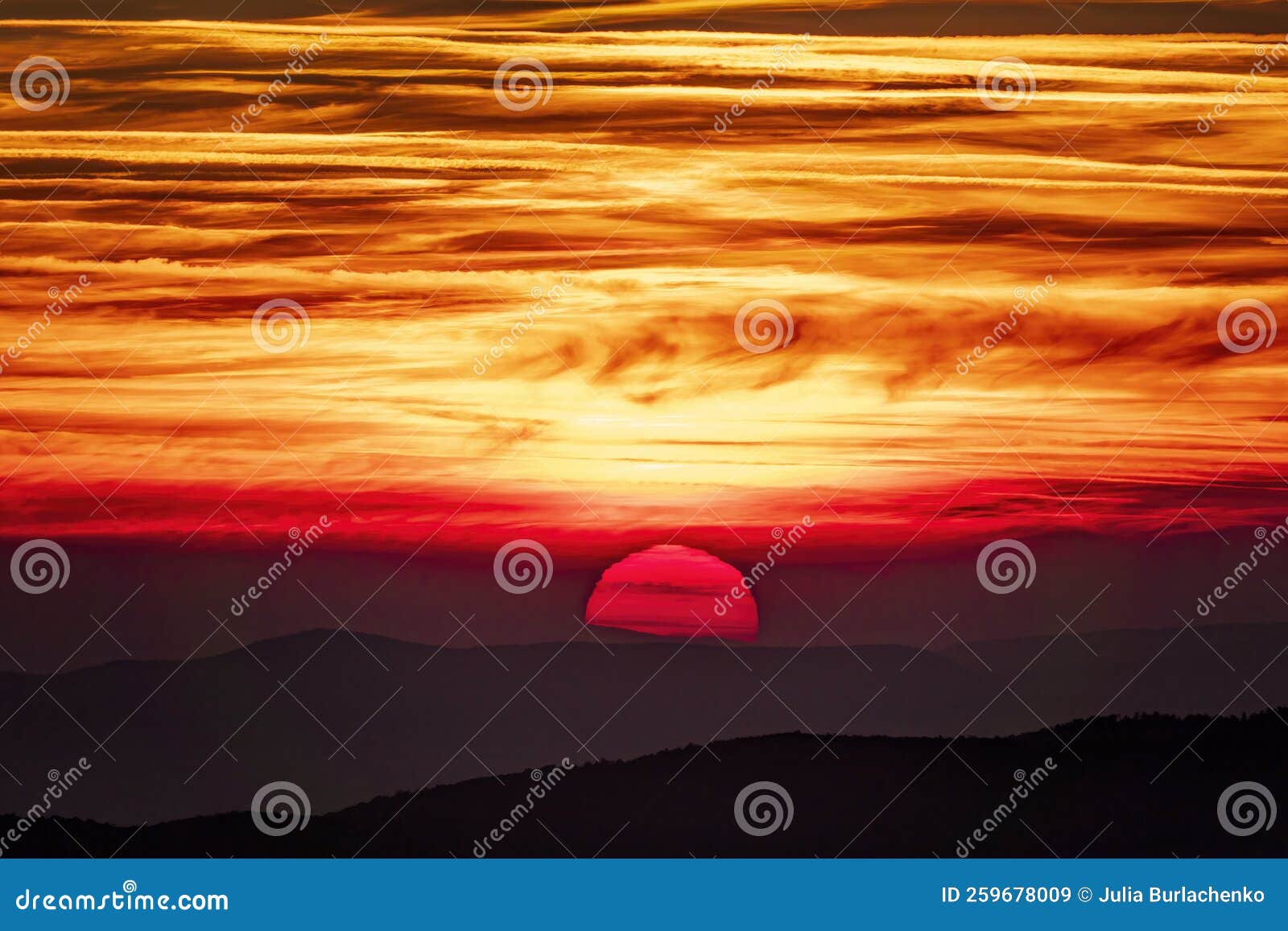 Big red setting sun stock image. Image of scenic, beautiful - 259678009