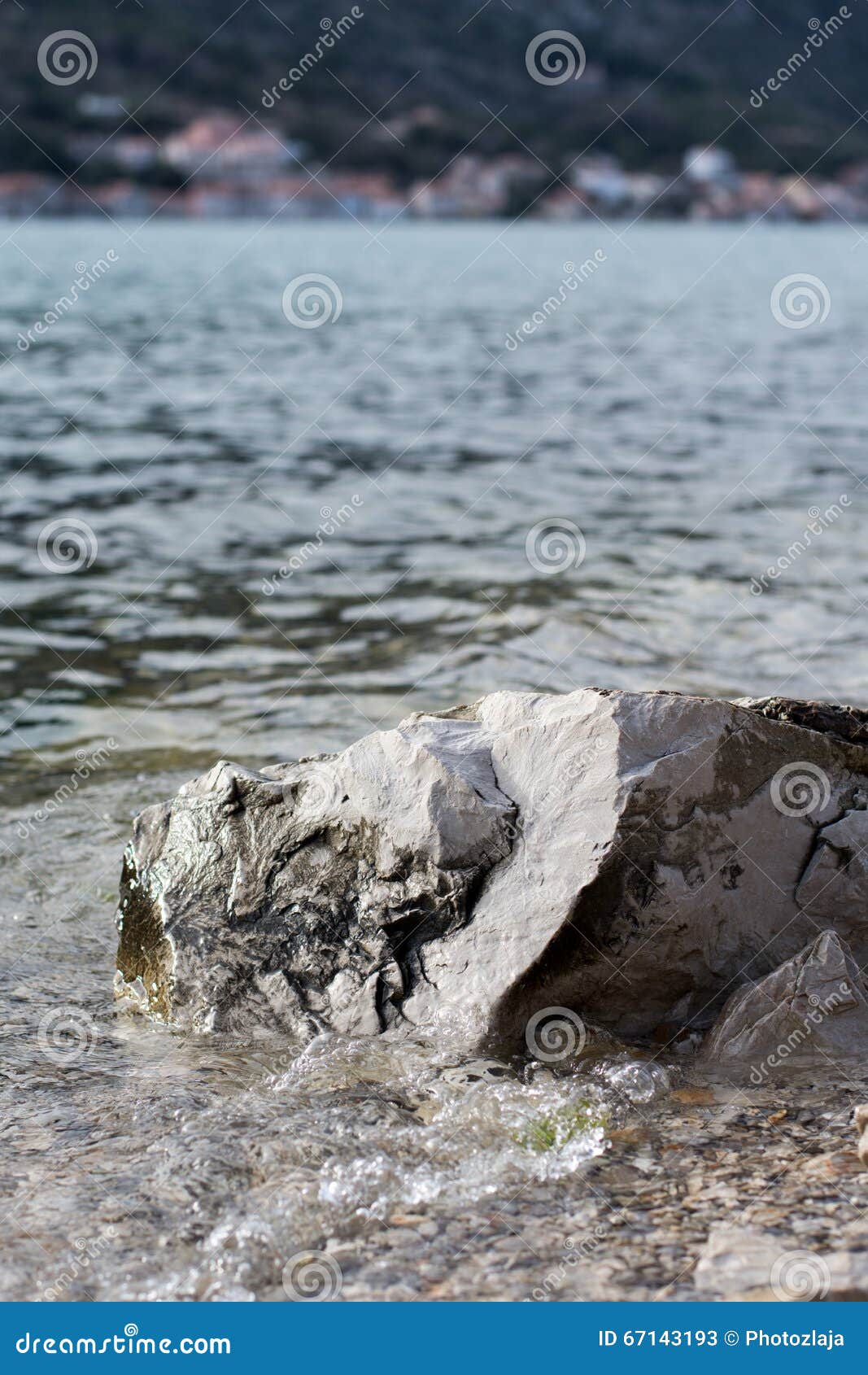 Big Rocks on the Beach with Sea Waves Stock Image - Image of horizon ...