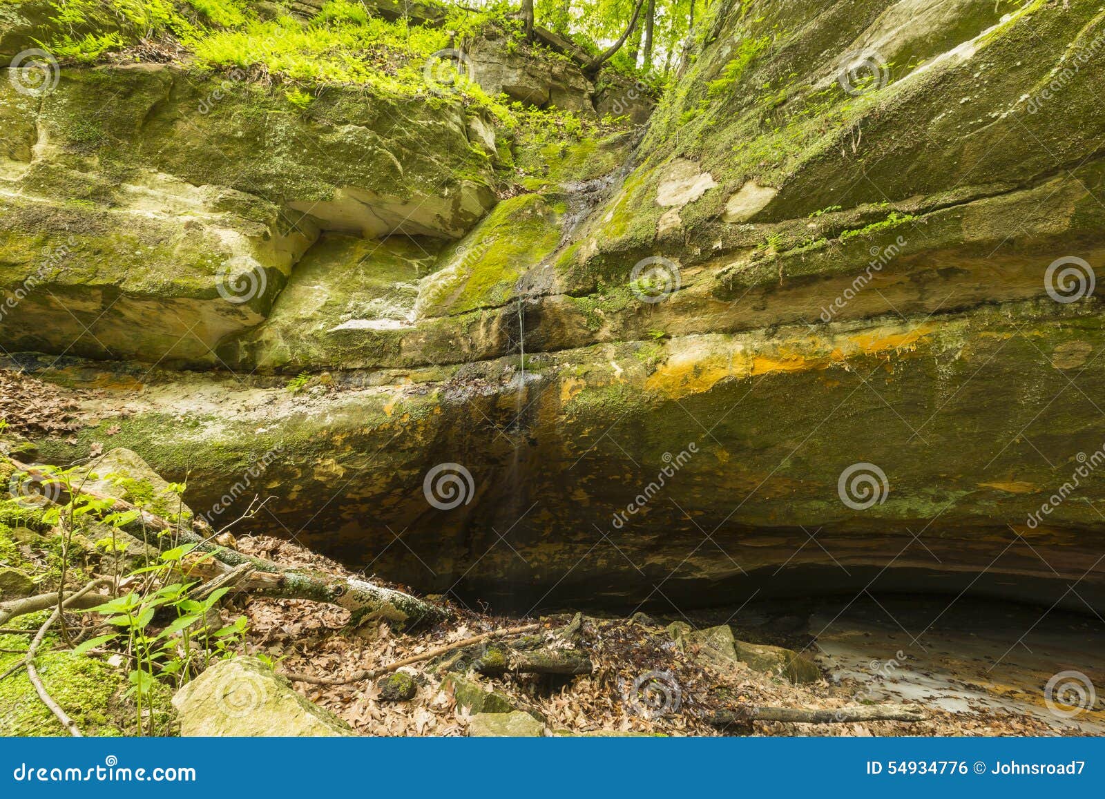 Big Sand Cave stock photo. Image of sandstone, wyalusing - 54934776