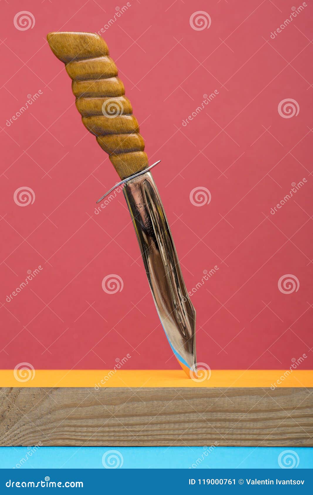 Big Sharp Knife Sticks Out in the Tree Stock Image - Image of handle ...