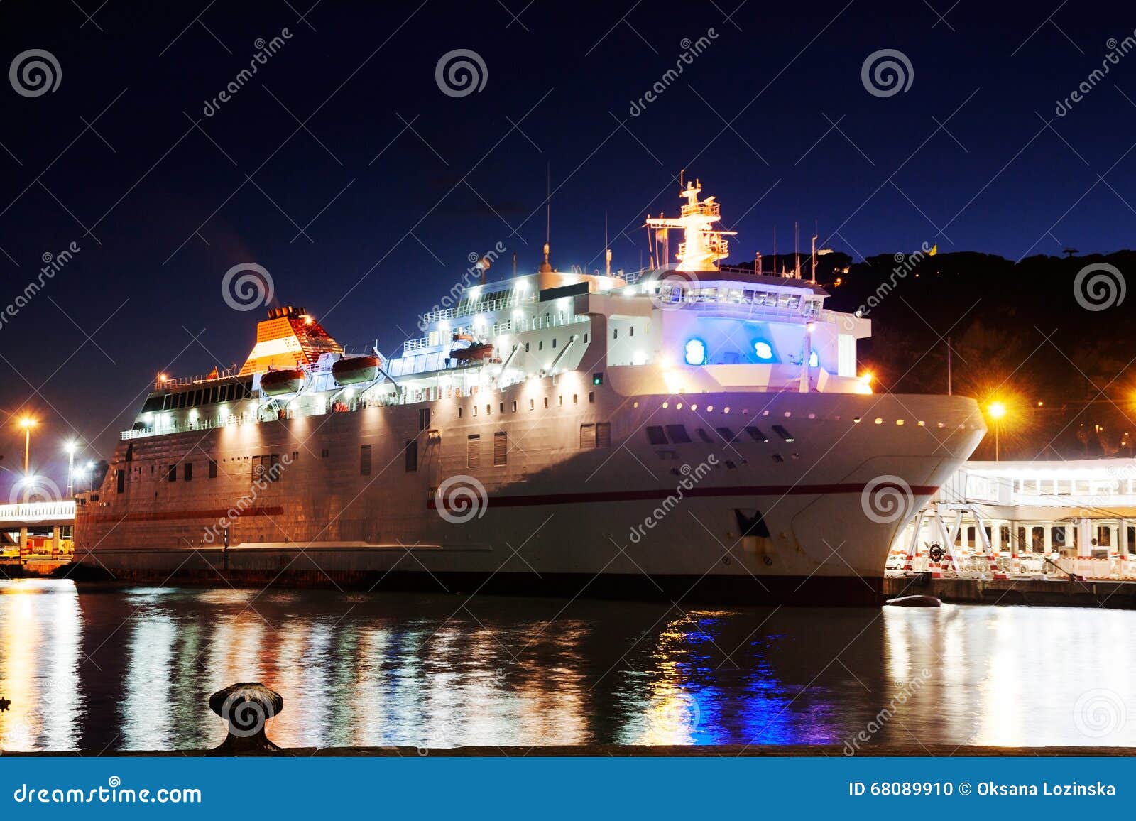 Big Ship in the Port of the Night Stock Photo - Image of factory, metal ...