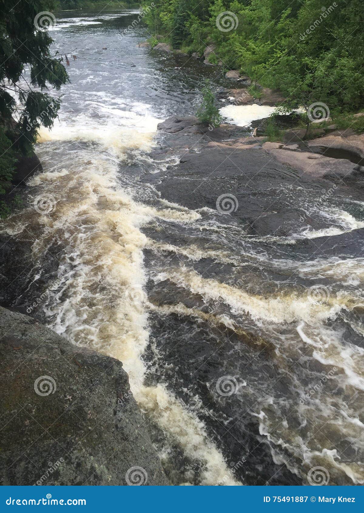 Big Smokey Falls stock image. Image of rafting, white - 75491887
