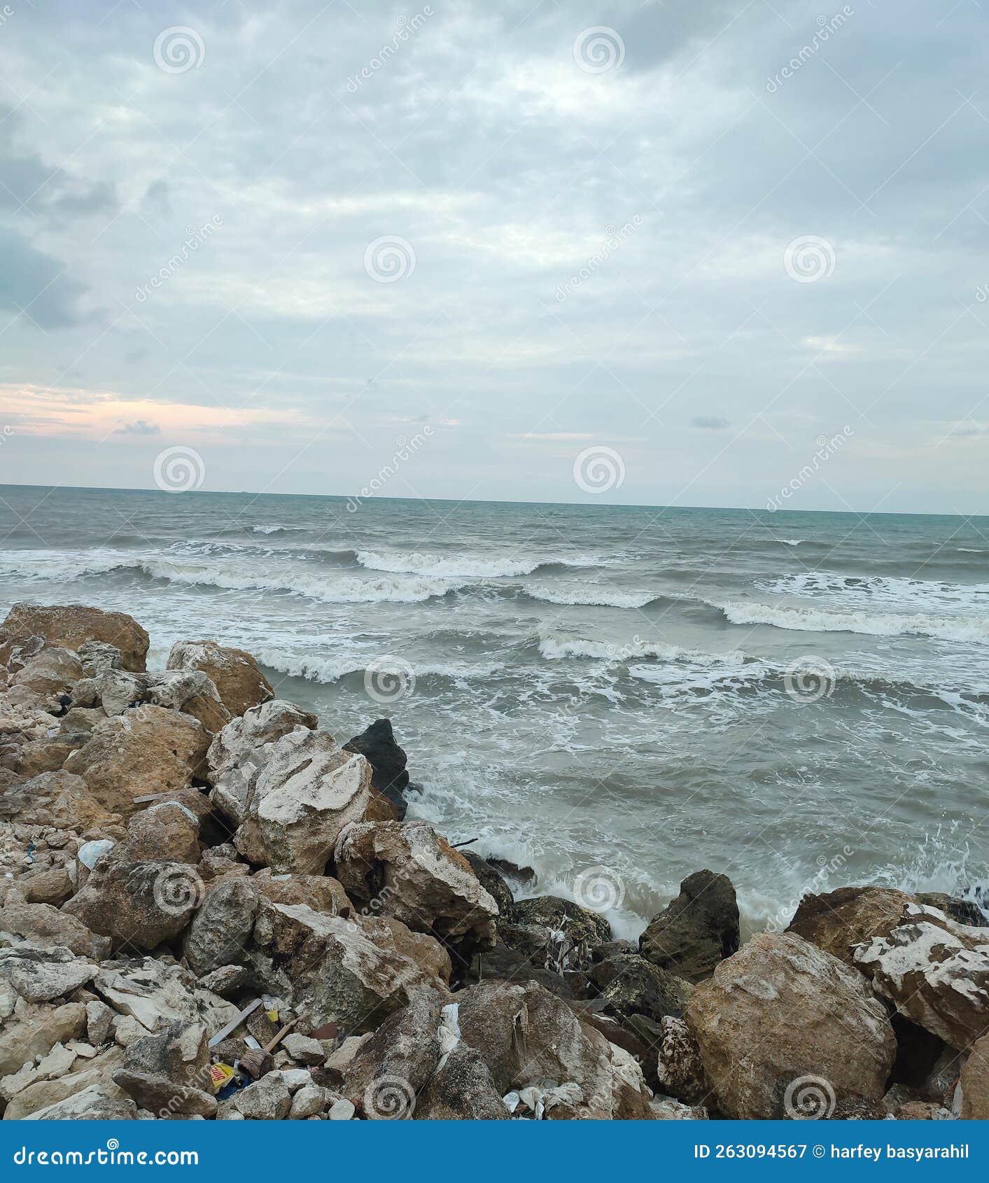 Big Stone on the Unnamed Beach Stock Image - Image of mozaic, unnamed ...
