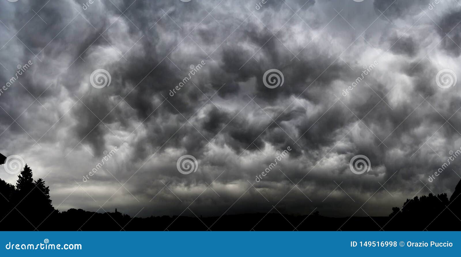 Thunderstorm coming stock photo. Image of atmosphere - 149516998