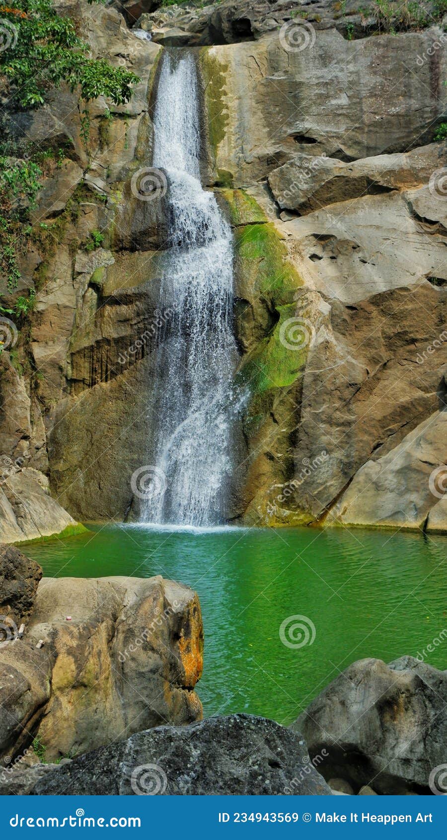 Big waterfalls stock image. Image of holiday, waterfalls - 234943569
