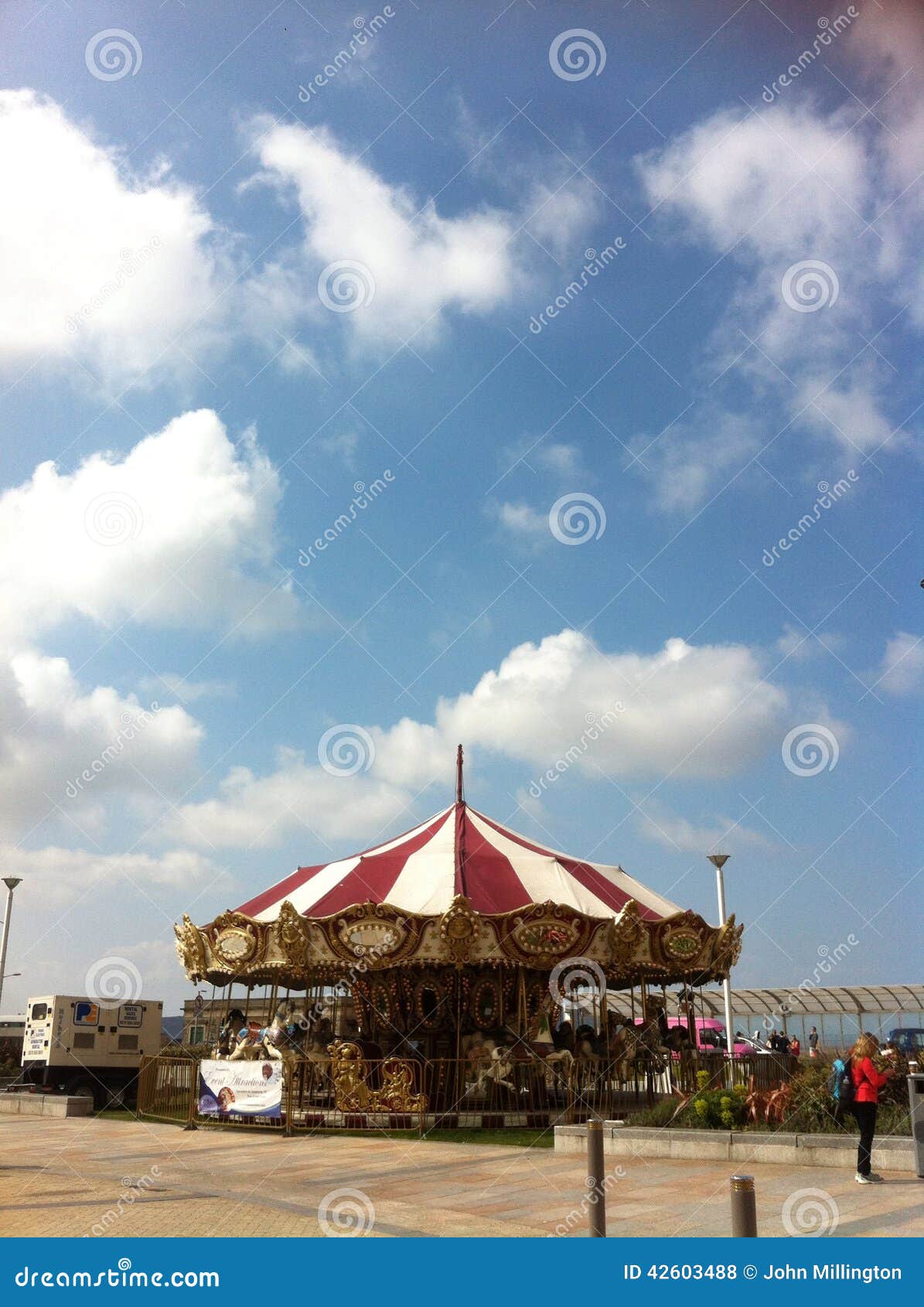 Big top editorial stock photo. Image of blue, cloudy - 42603488