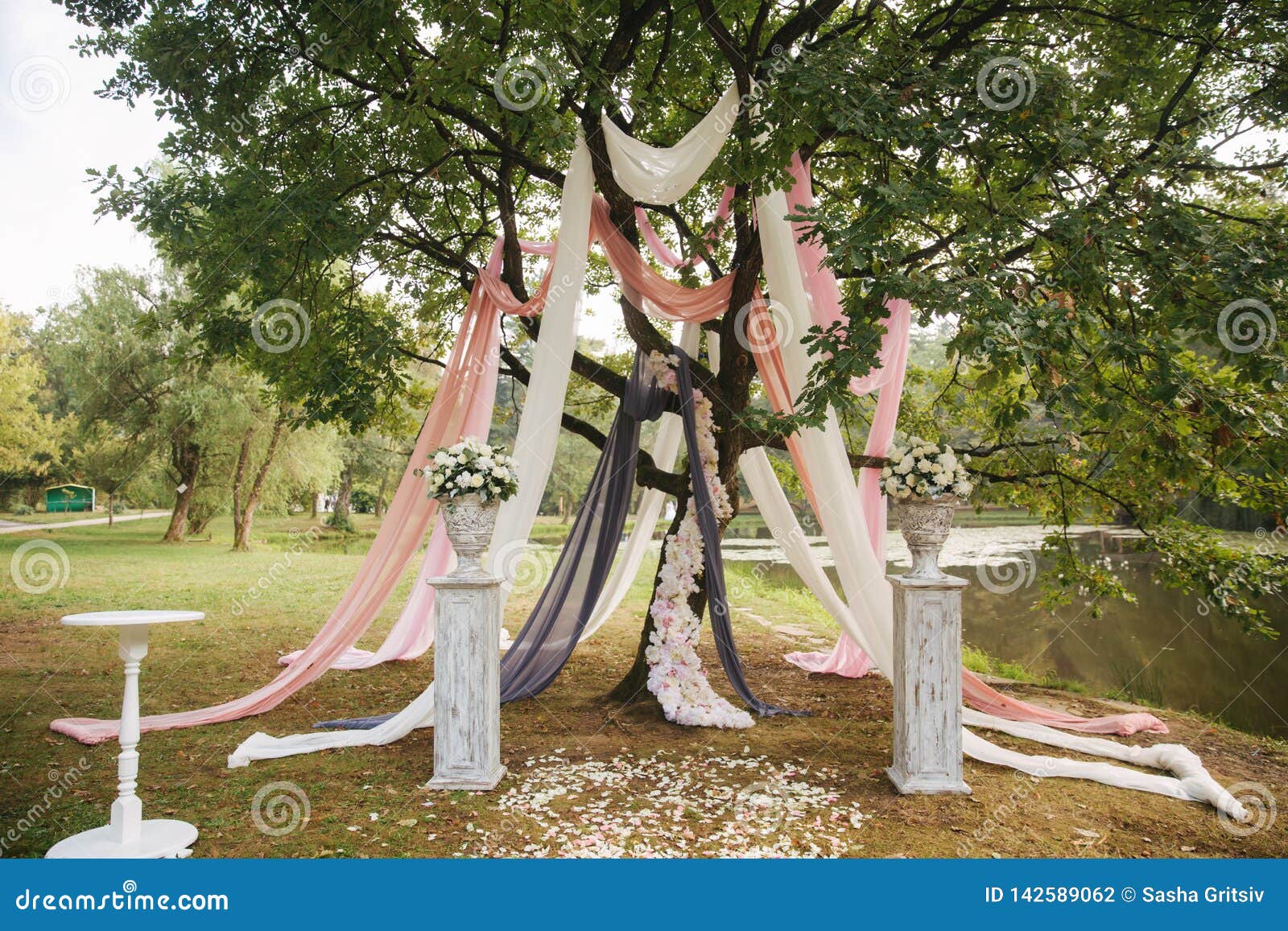 Big Tree Decorated for Wedding Ceremony Outside Stock Photo - Image of ...