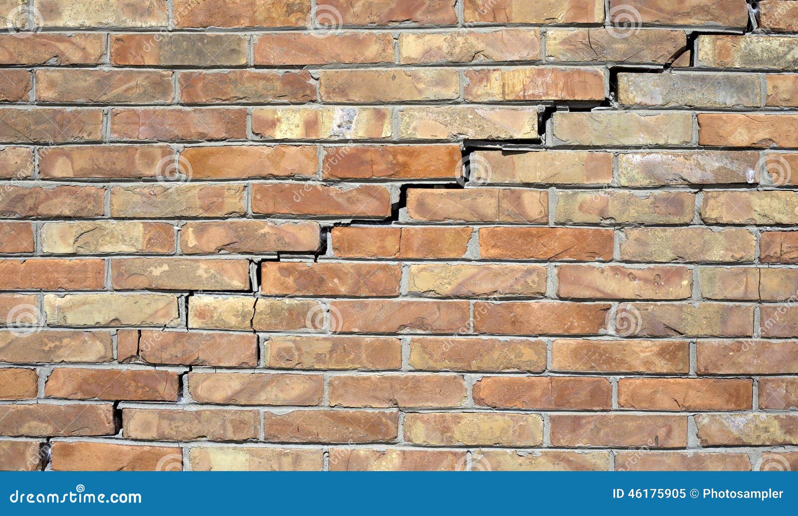 Big wall crack stock image. Image of house, block, cobblestone - 46175905