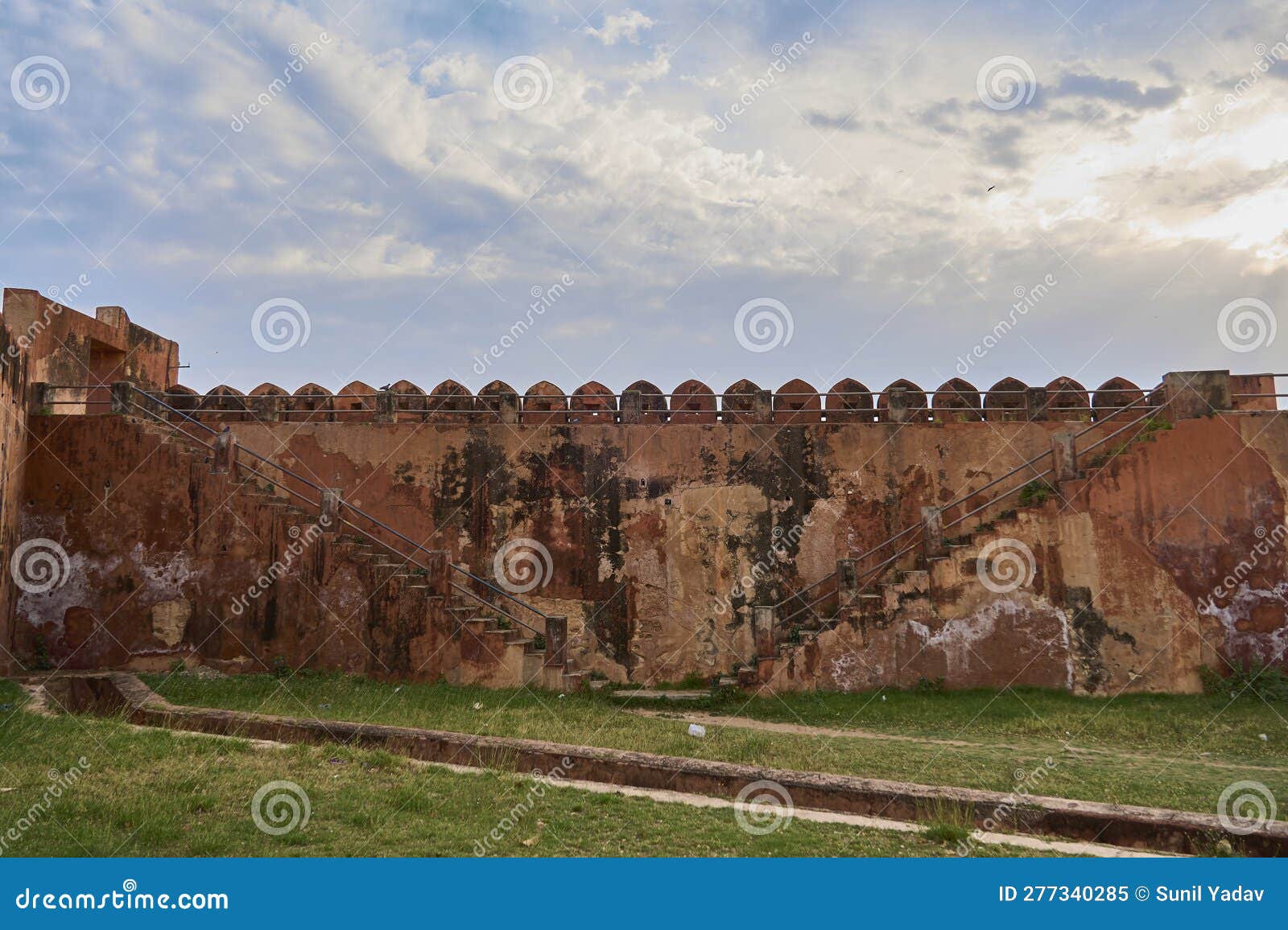A big wall of a fort stock image. Image of wonder, peaceful - 277340285