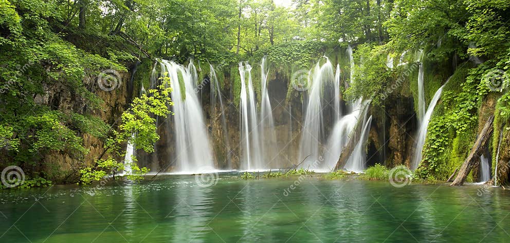 Big Waterfall in the Forest Stock Image - Image of stone, veiling: 14638783