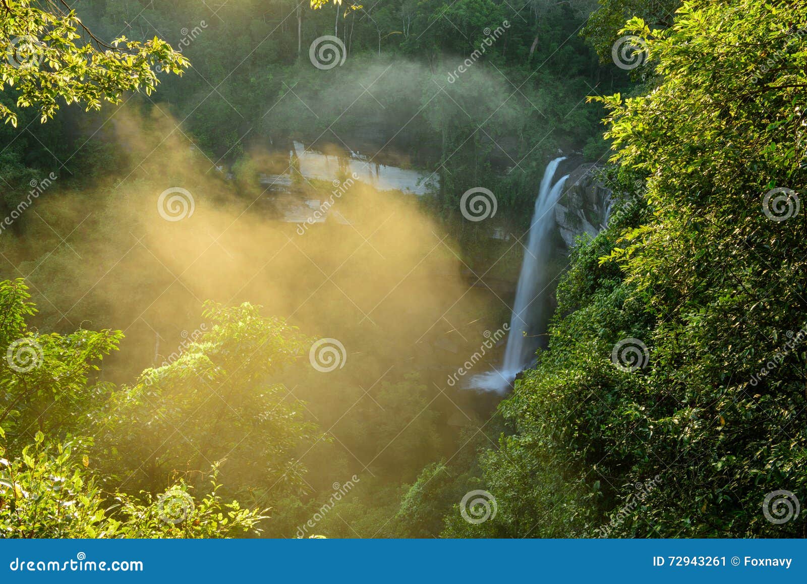 Big waterfall stock image. Image of pacific, beauty, flowing - 72943261