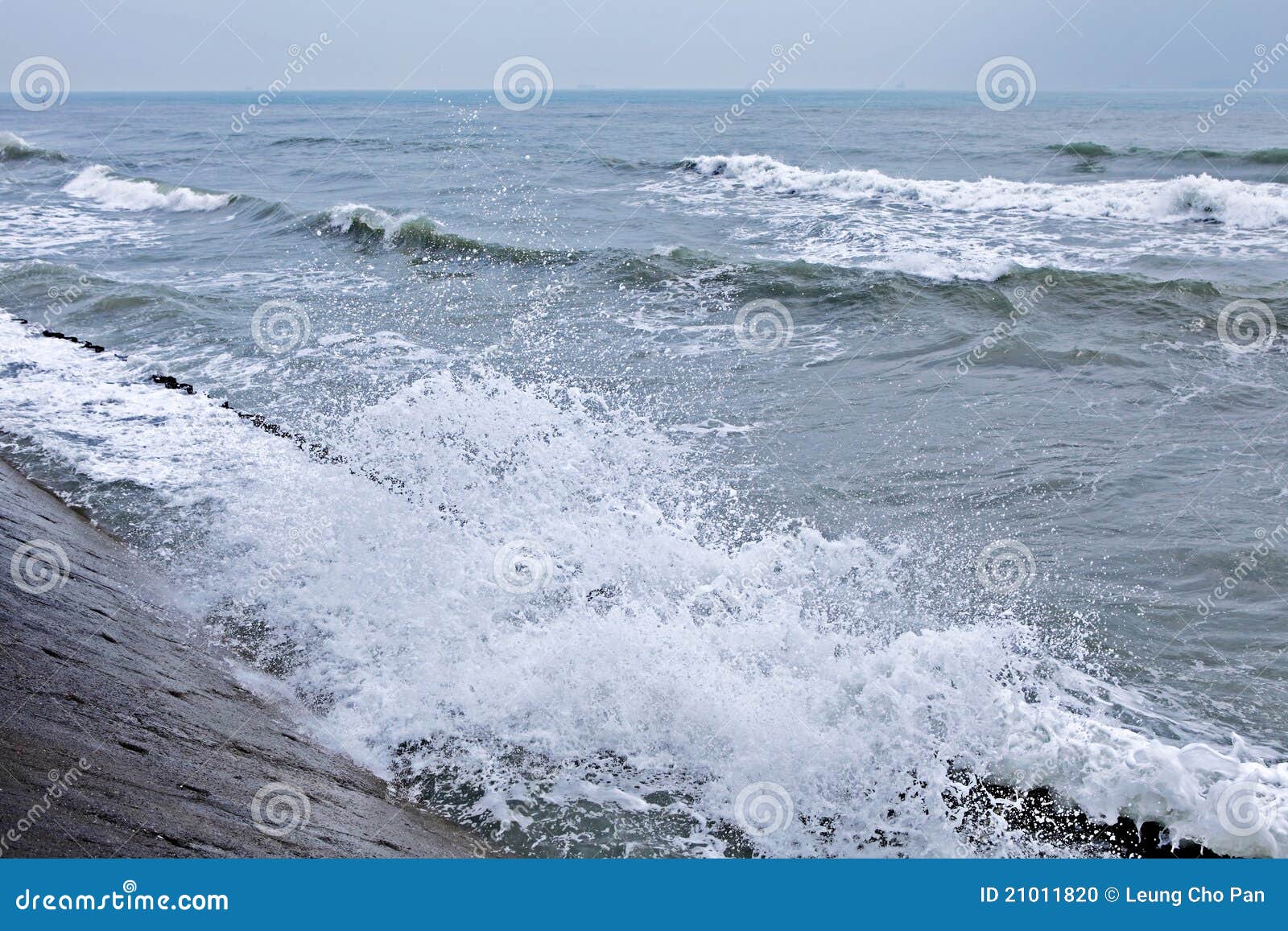 Big wave stock photo. Image of weather, nature, splashing - 21011820