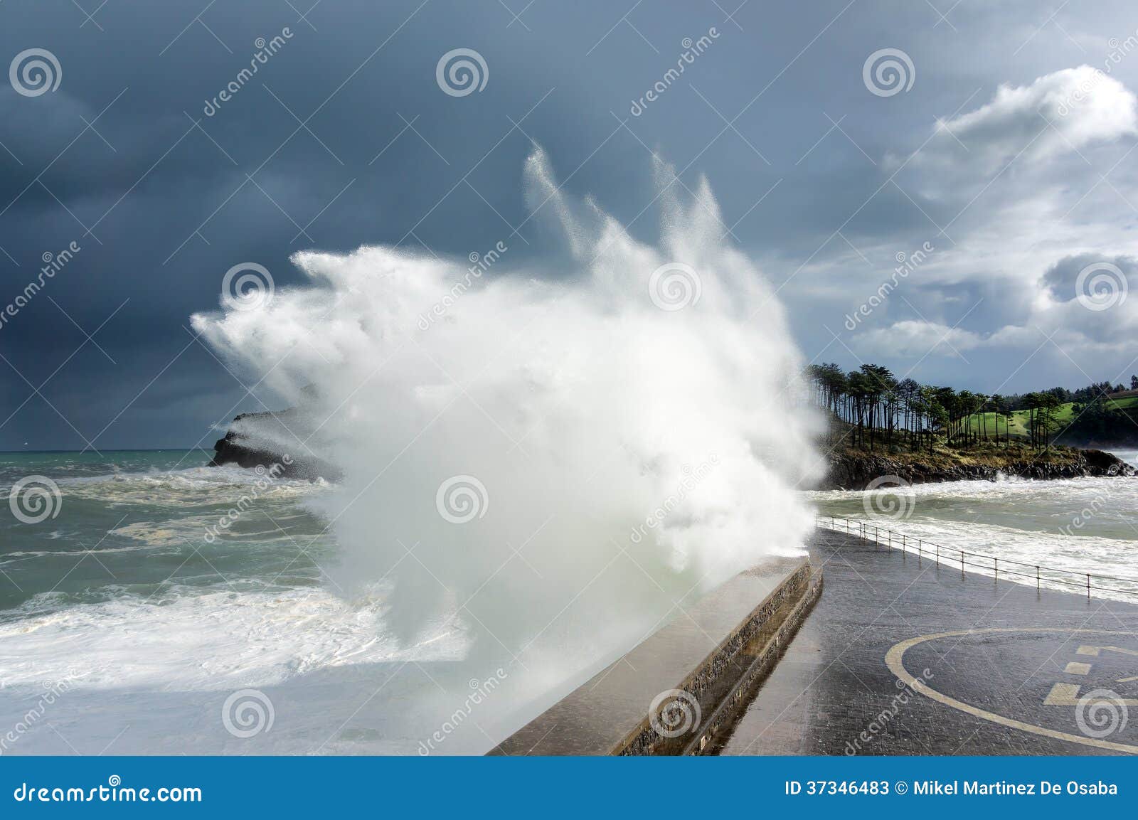 Big Wave Breaking on Breakwater Stock Image - Image of splash, storm ...