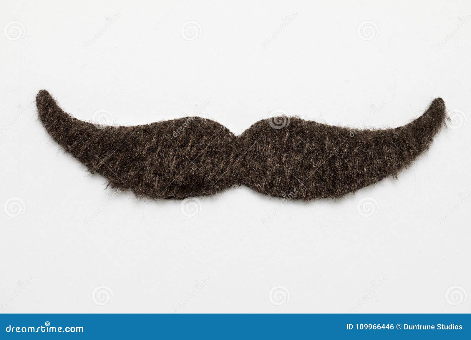 Bigote falso foto de archivo. Imagen de viejo, crezca - 109966446