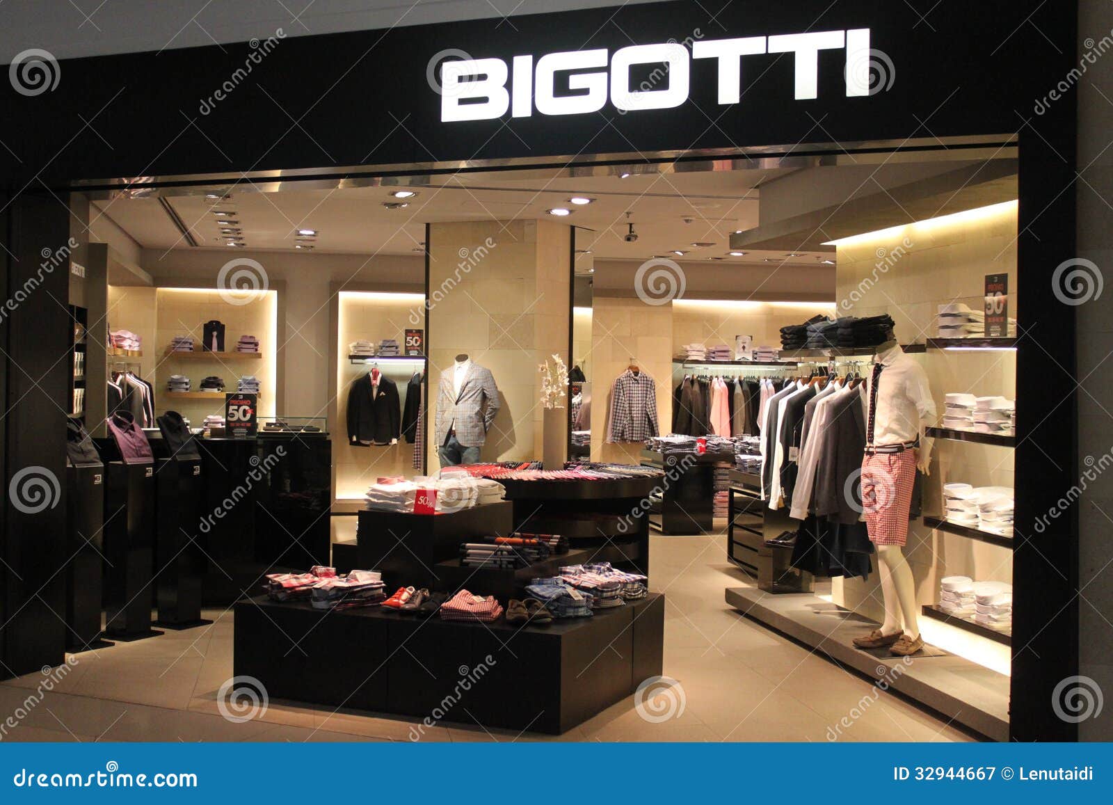 Bigotti store editorial photography. Image of shopping - 32944667