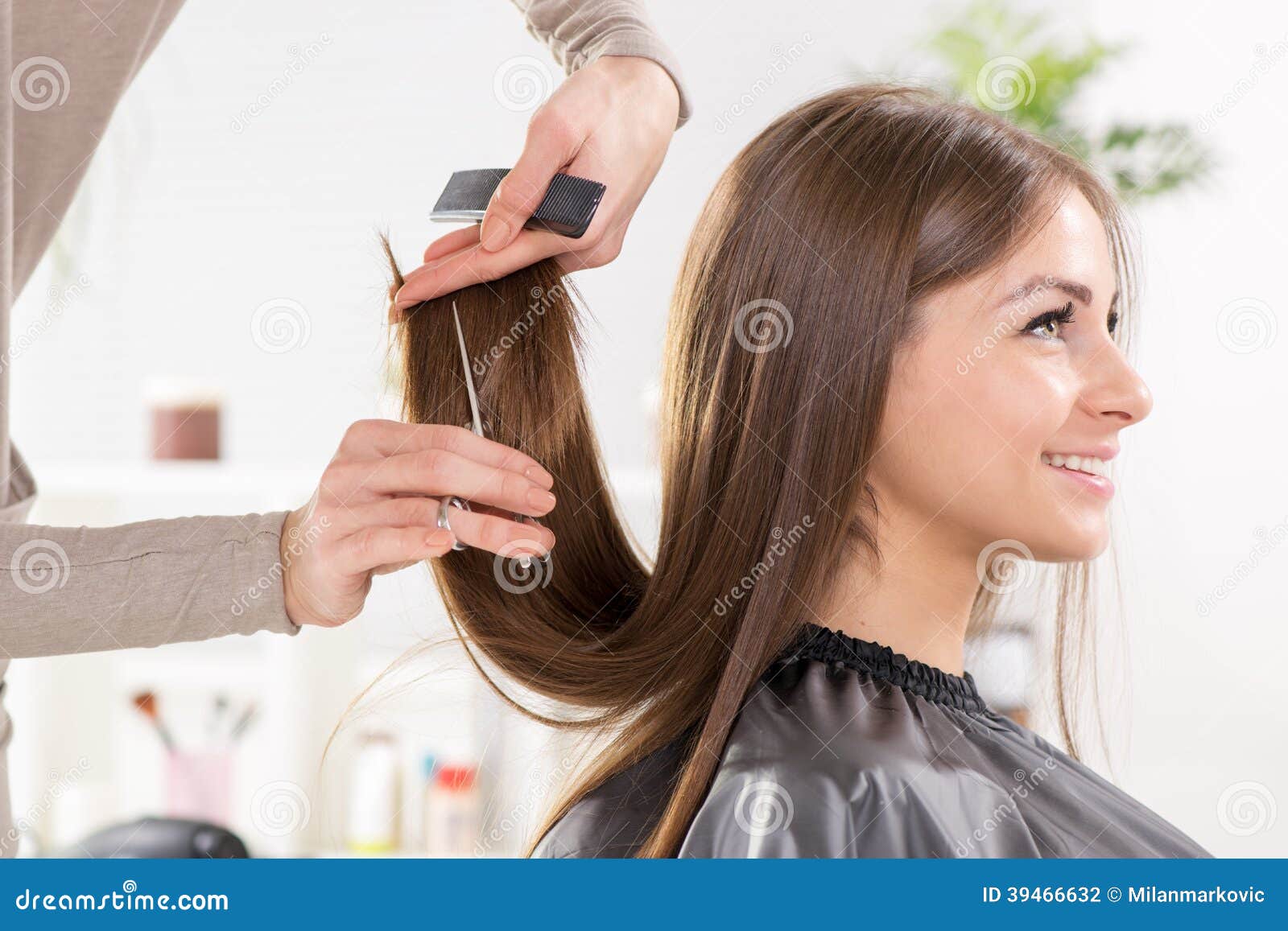 Bij de kapper. stock foto. Image of mensen, geluk, glimlachen - 39466632