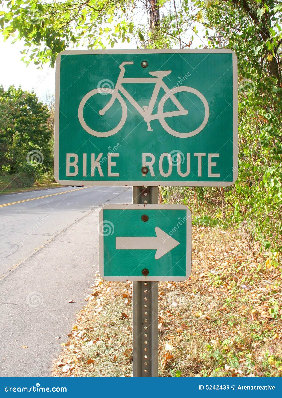 Bike Route Green Road Sign In California, USA. Bicycle Lane Singpost ...