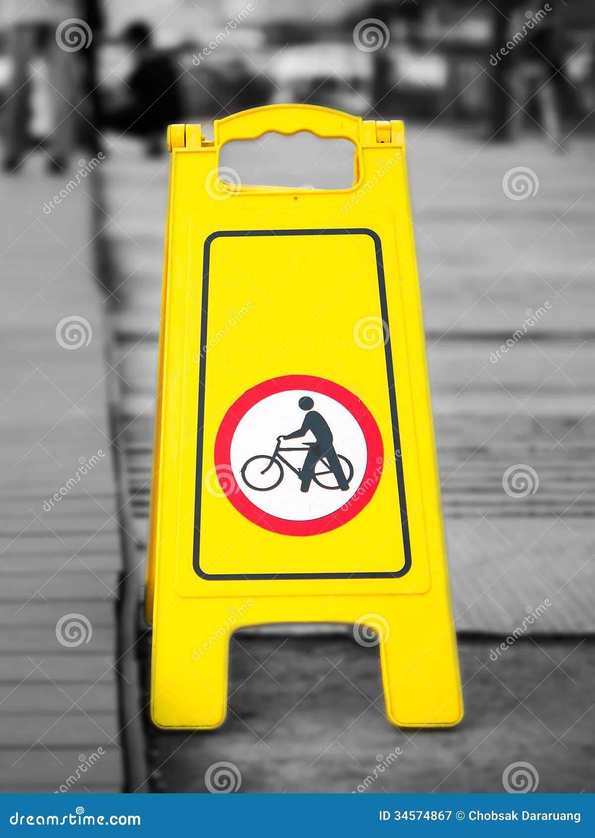 Bike sign stock image. Image of cycle, recreation, bicycle - 34574867