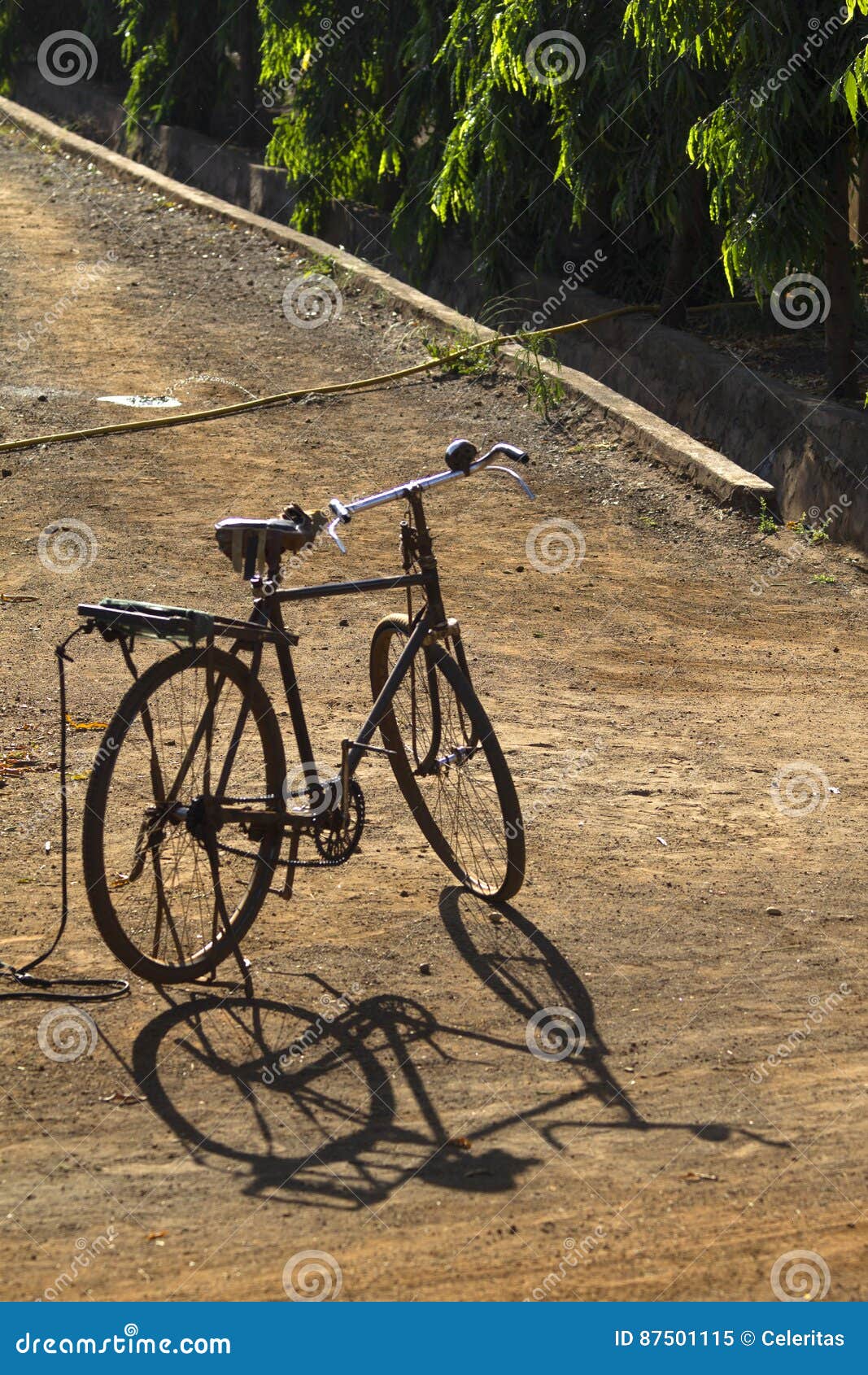 Bike silhouette and shadow stock image. Image of travel - 87501115
