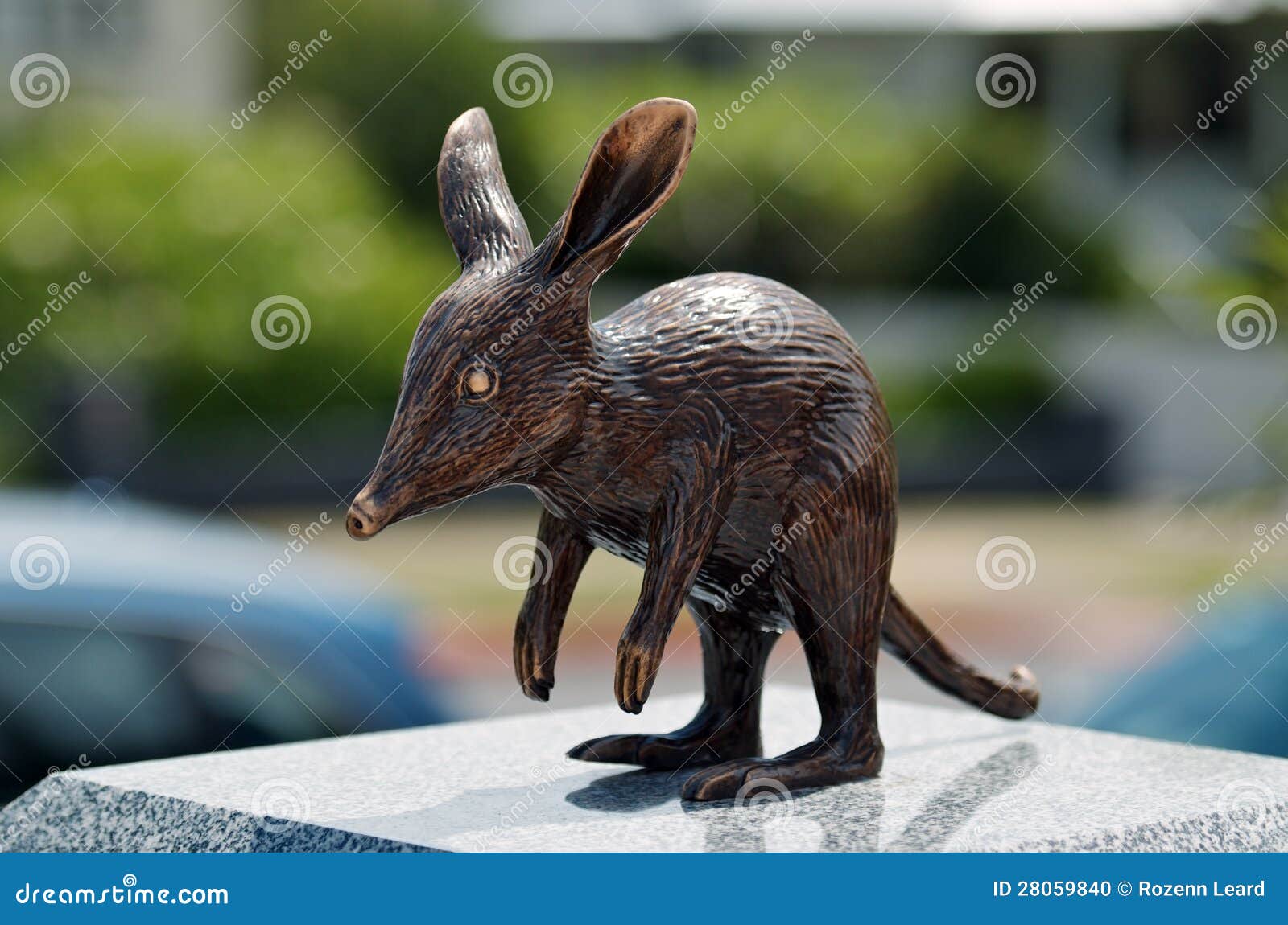 Bilby editorial image. Image of australian, statue, bronze - 28059840