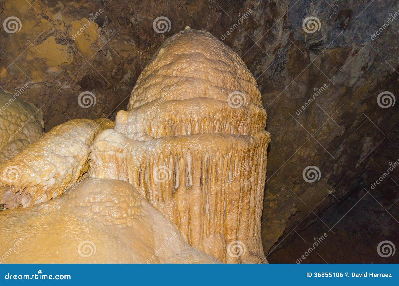 Bildande i grottan arkivfoto. Bild av mineralhaltig, kanjon - 36855106