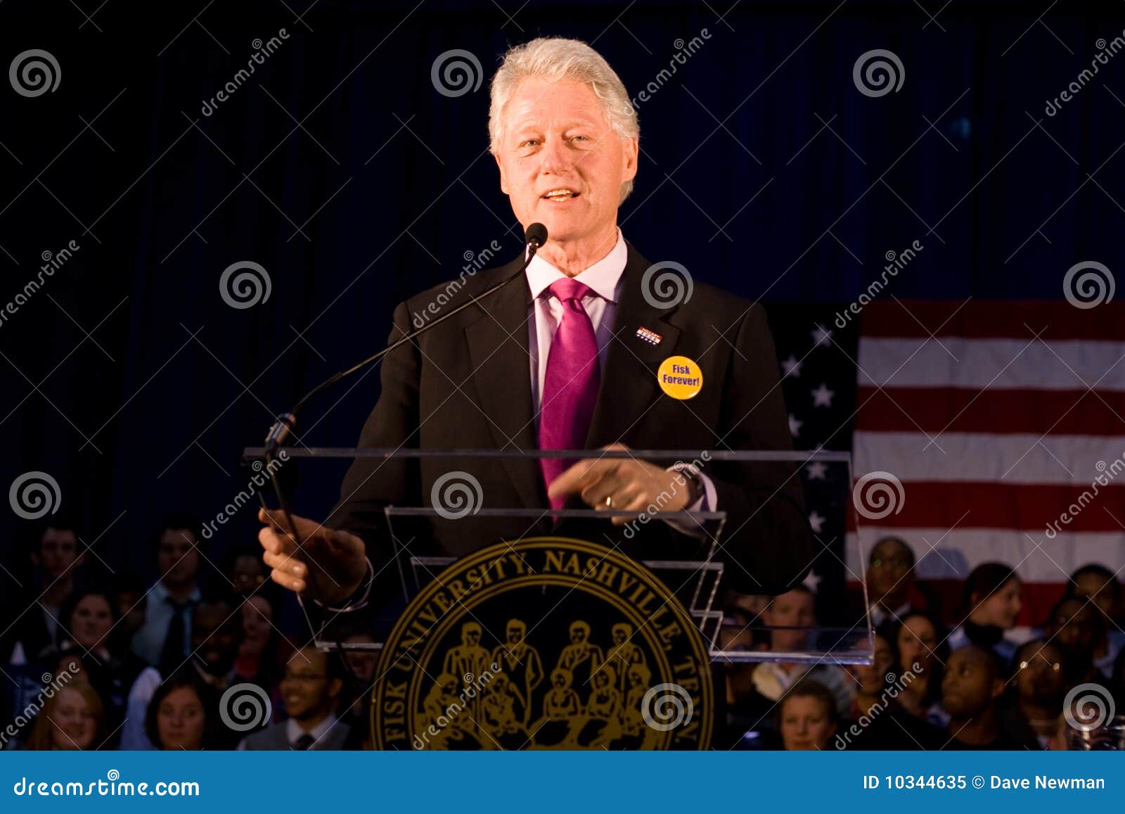 Bill Clinton Giving Speech at Fisk University Editorial Image - Image ...
