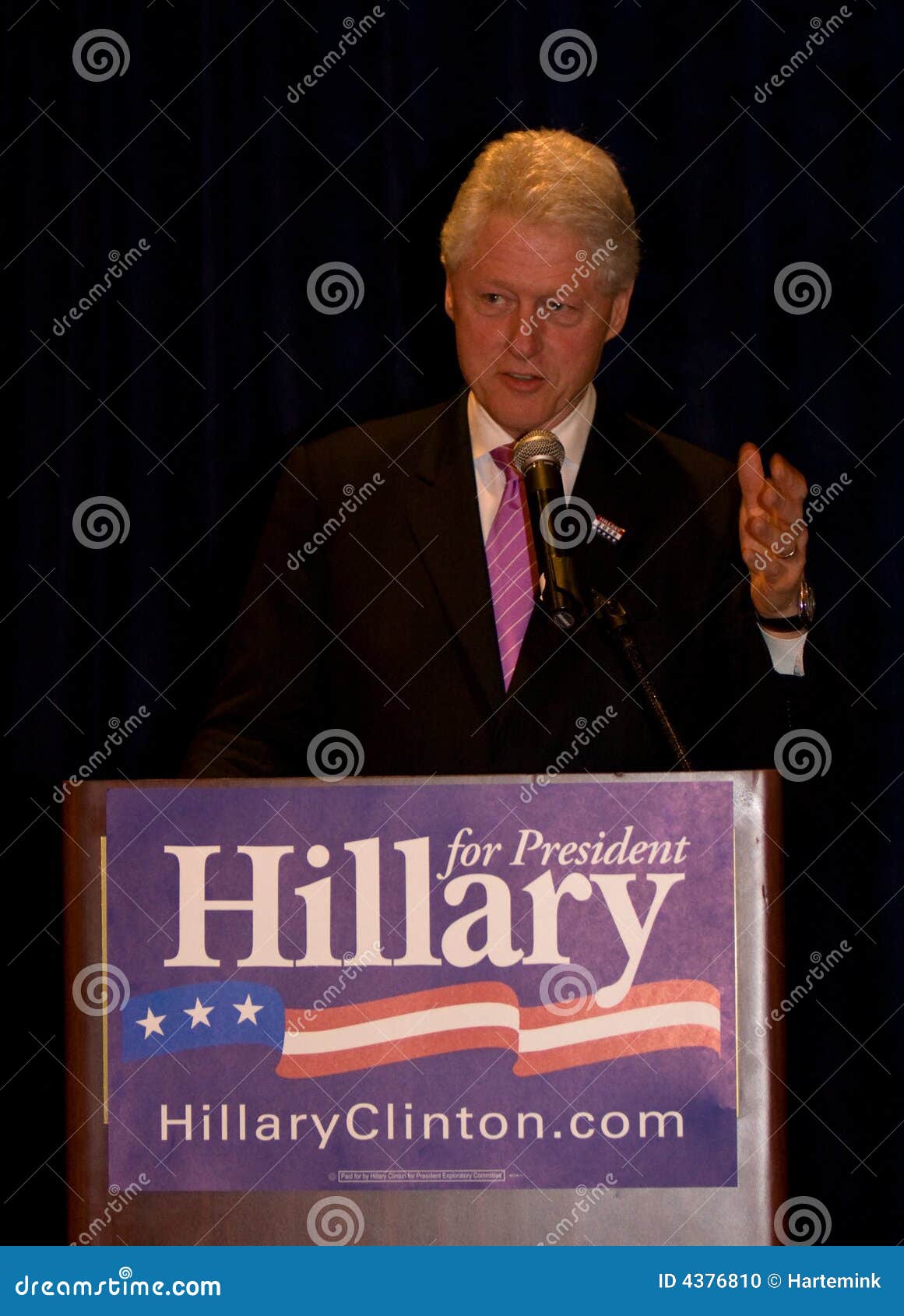 225 Bill Clinton Hillary Campaign Stock Photos - Free & Royalty-Free ...