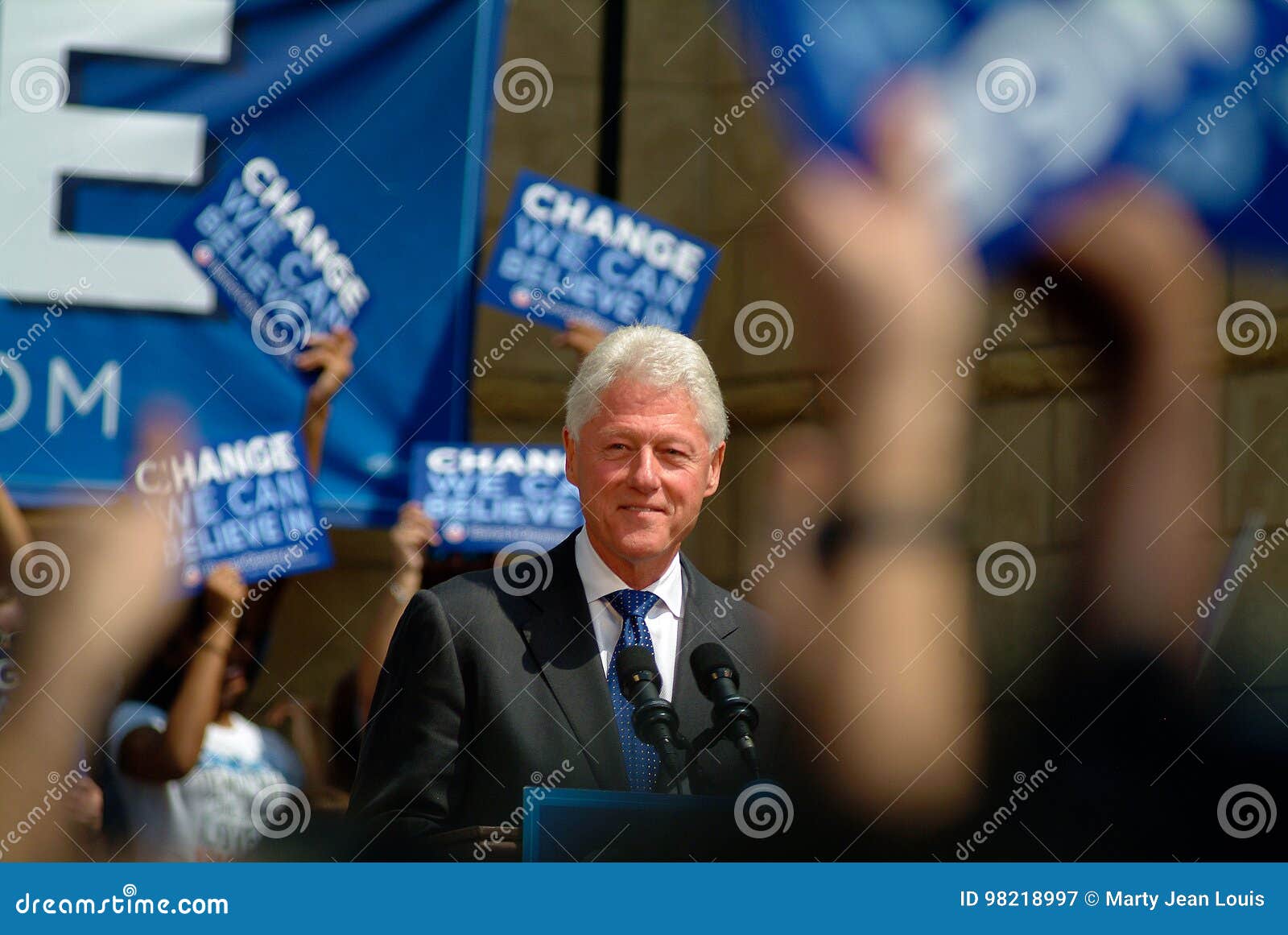 Bill Clinton editorial photography. Image of obama, event - 98218997