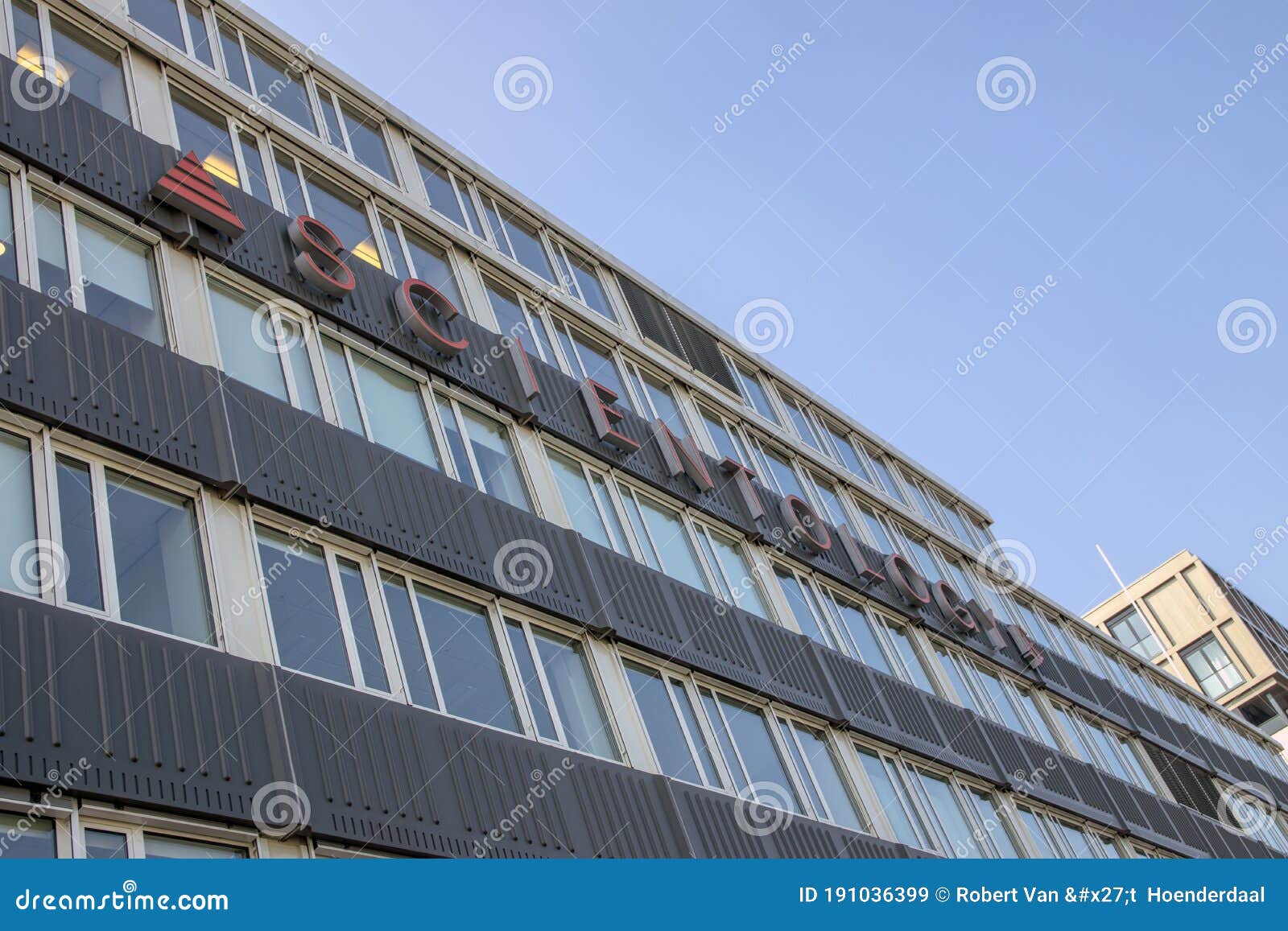 Spar Tree Logo And Round Sign On Supermarket Wall Facade Retailer Chain ...