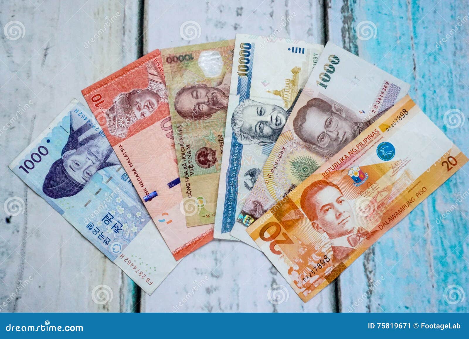 Billetes De Banco De La Moneda Extranjera Imagen de archivo - Imagen de ...