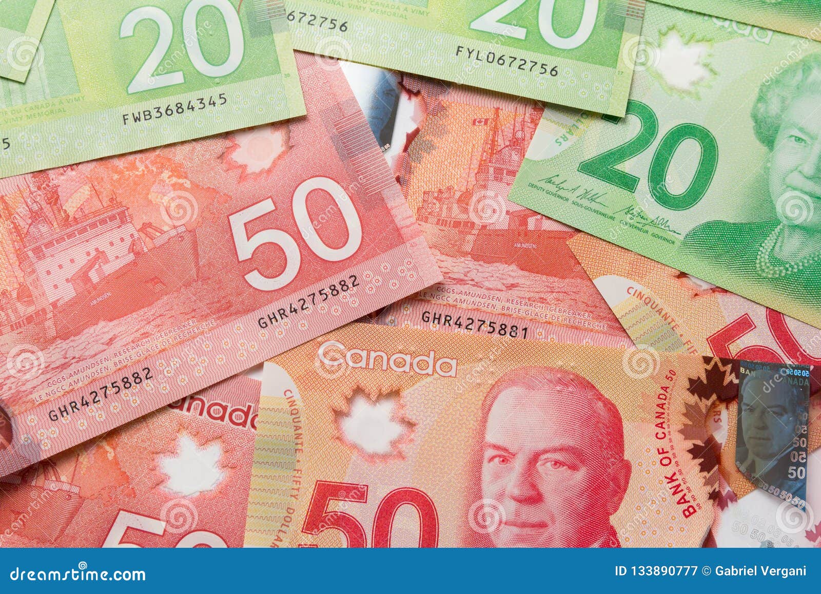 Billets De Banque De Devise Canadienne : Dollar Plein Cadre De Spre De ...