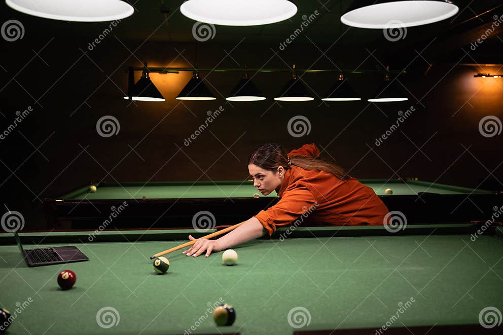 Billiard Game Online Training Course, Woman Playing Billiards Watching ...