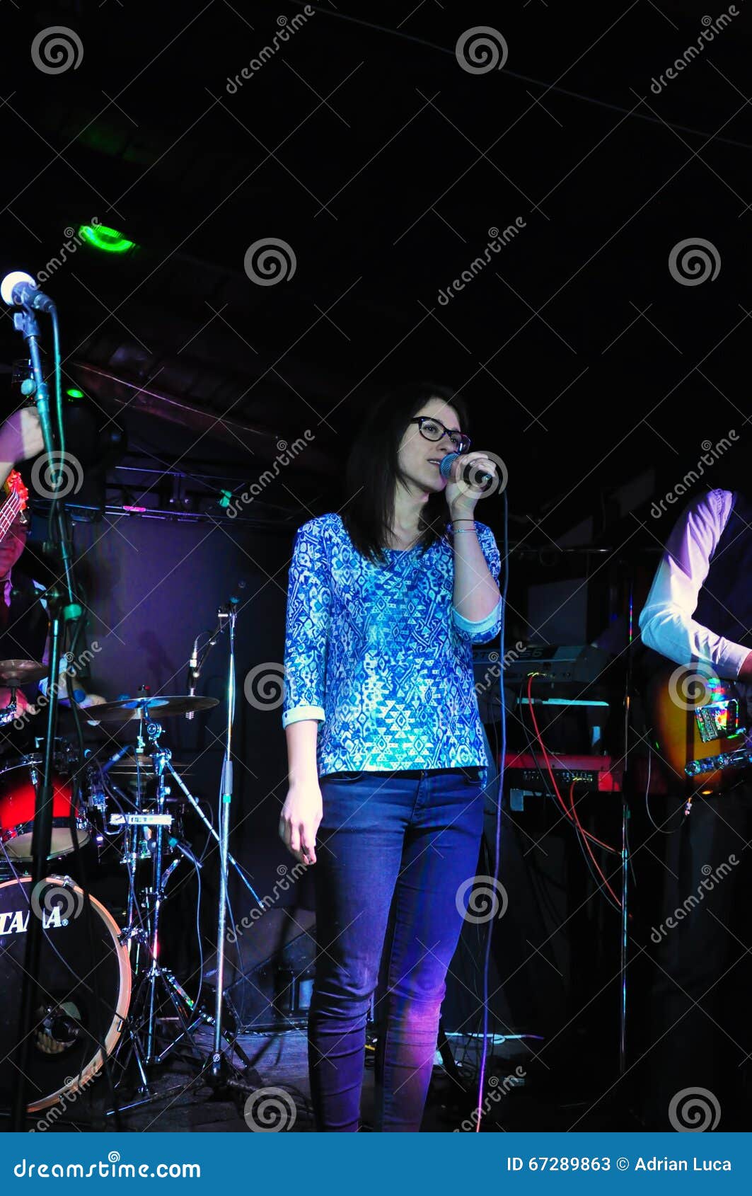 Bims singer editorial stock photo. Image of women, female - 67289863