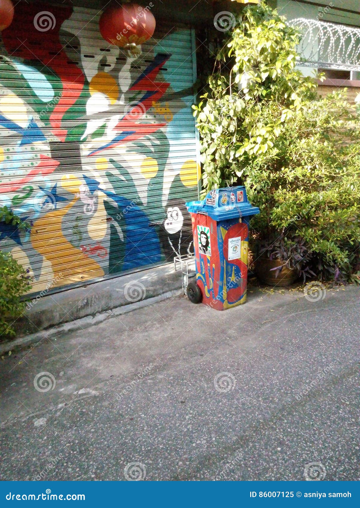 Bin editorial image. Image of tree, coler, wall - 86007125