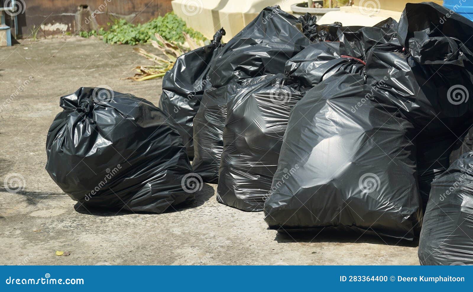 Bin , Waste, Trash , Garbage Bag at Temple. Stock Photo - Image of ...