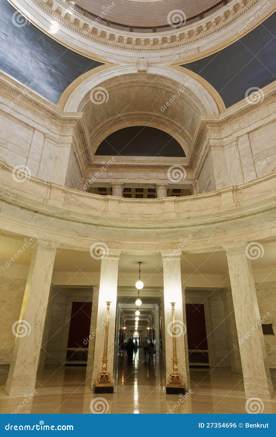 Binnen De Bouw Van Het Capitool Van De Staat Stock Foto - Image of ...