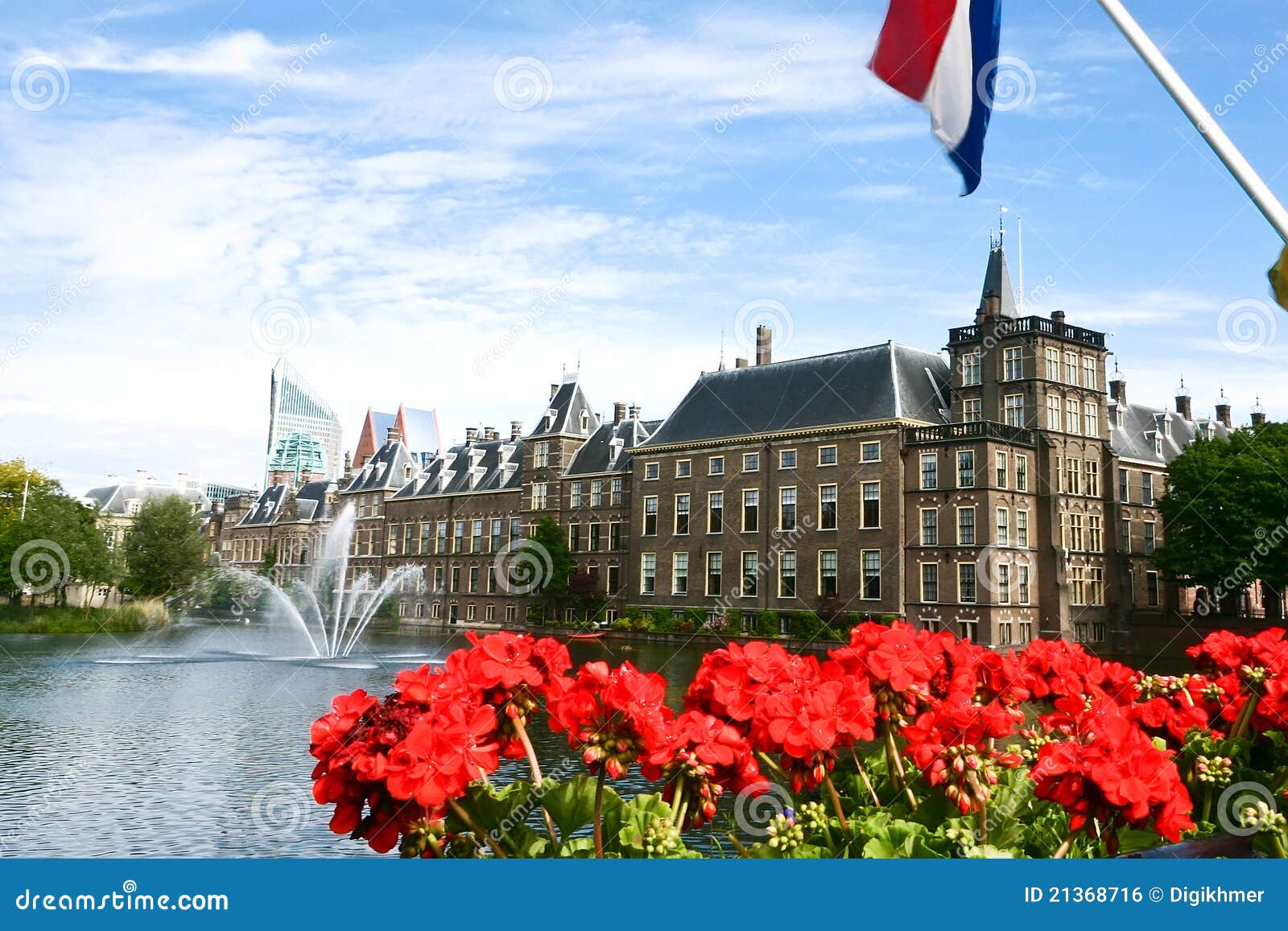 Binnenhof, Il Parlamento Olandese, L'aia Fotografia Stock - Immagine di ...