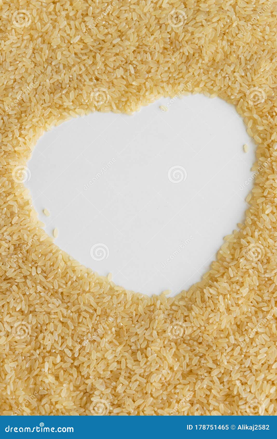 Biological Brown Rice and Heart Shape Whole Uncooked Cereal Ingredient ...